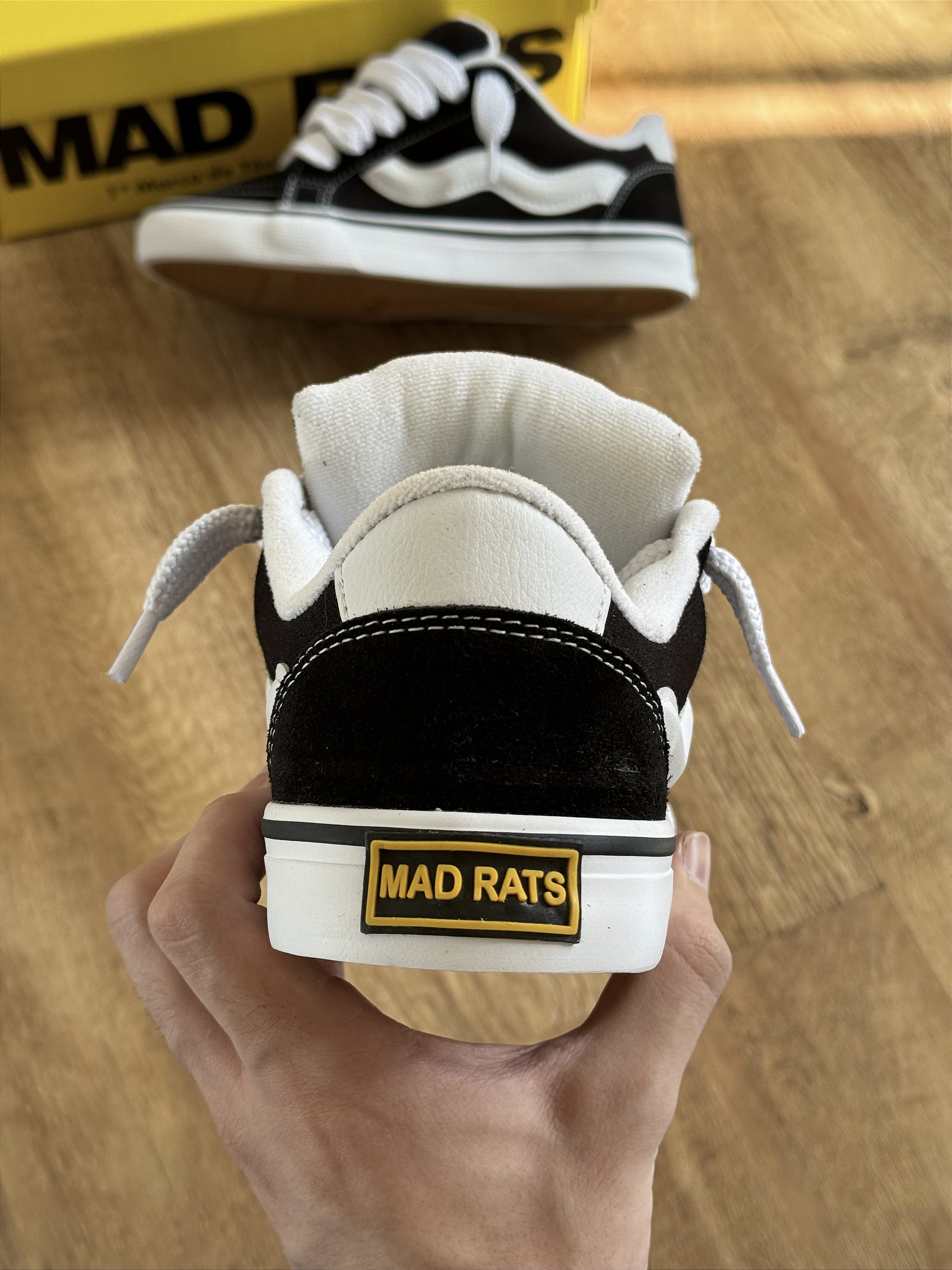 MAD RATS BULKY CLASSIC 90 (preto) - Corre de Rua