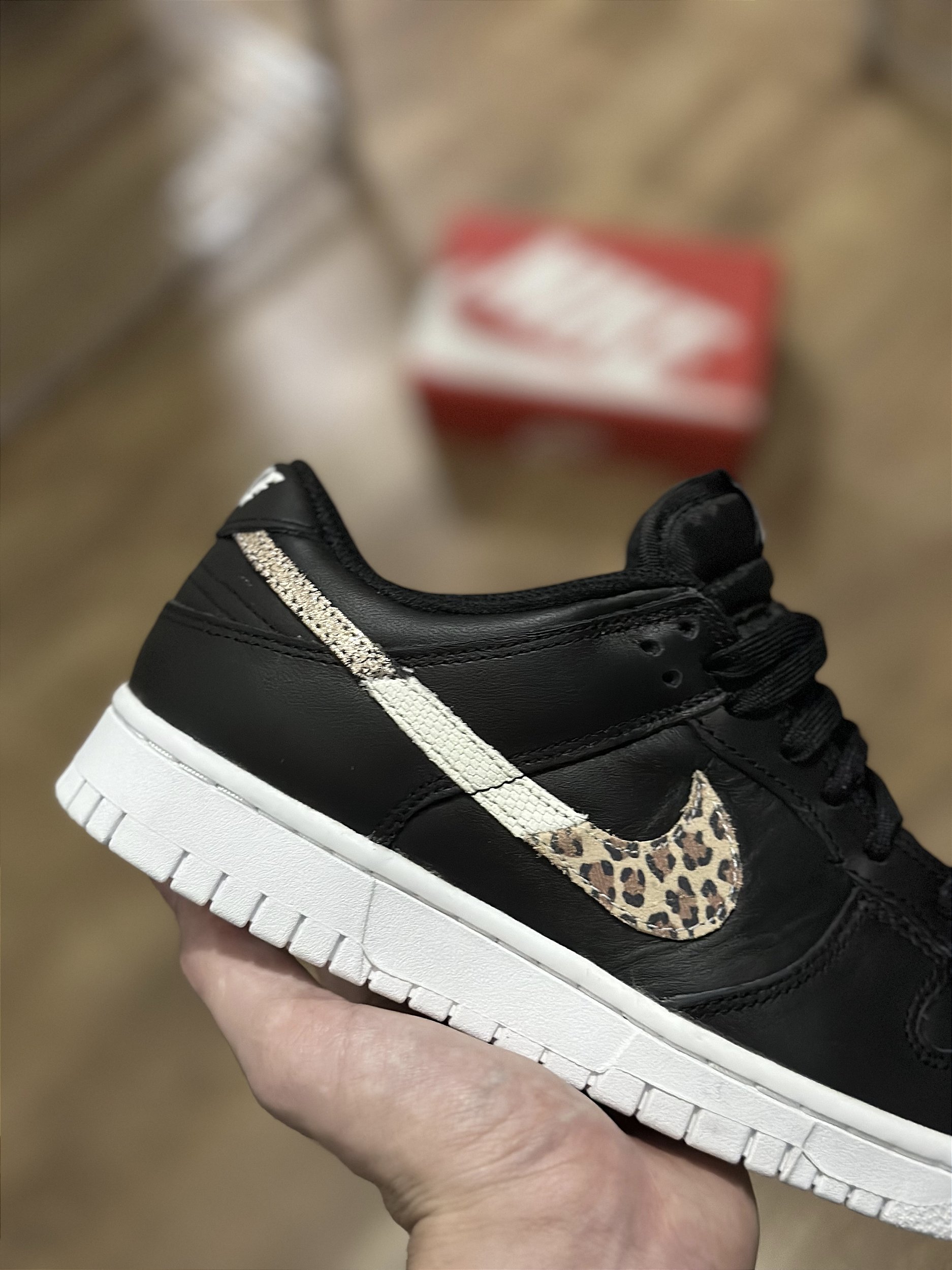 NIKE DUNK LOW SE “Animal Print” - Corre de Rua