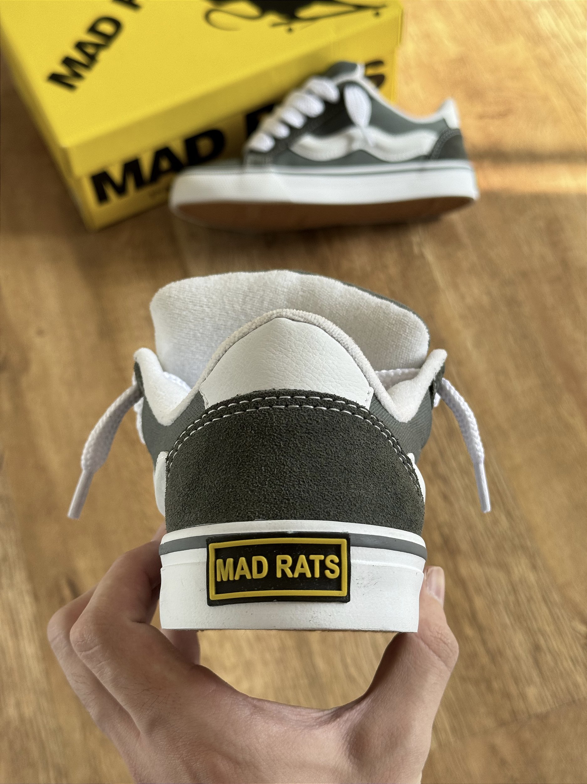 MAD RATS BULKY CLASSIC 90 (cinza) - Corre de Rua