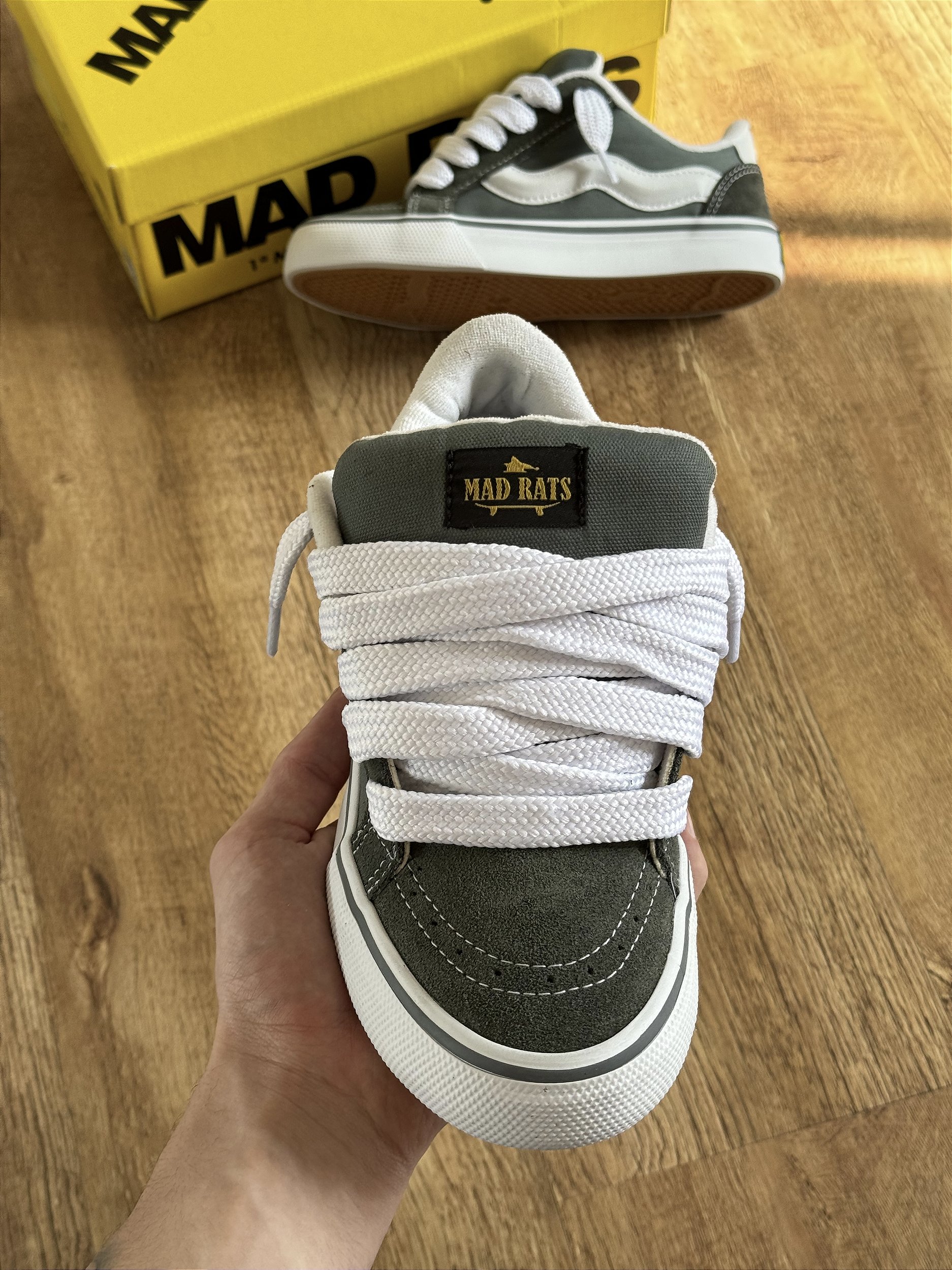 MAD RATS BULKY CLASSIC 90 (cinza) - Corre de Rua