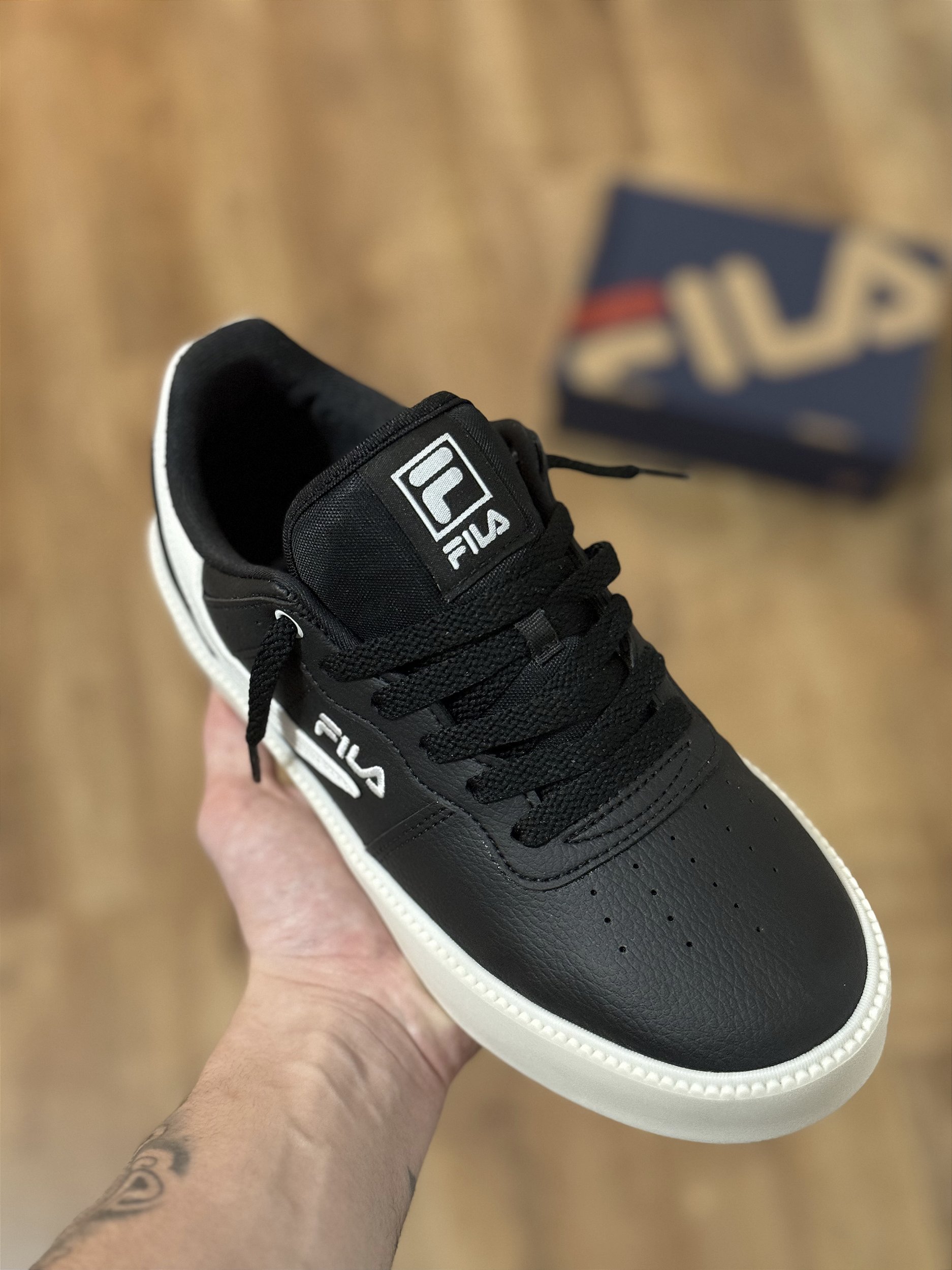 FILA FITNESS BOLD (preto) - Corre de Rua