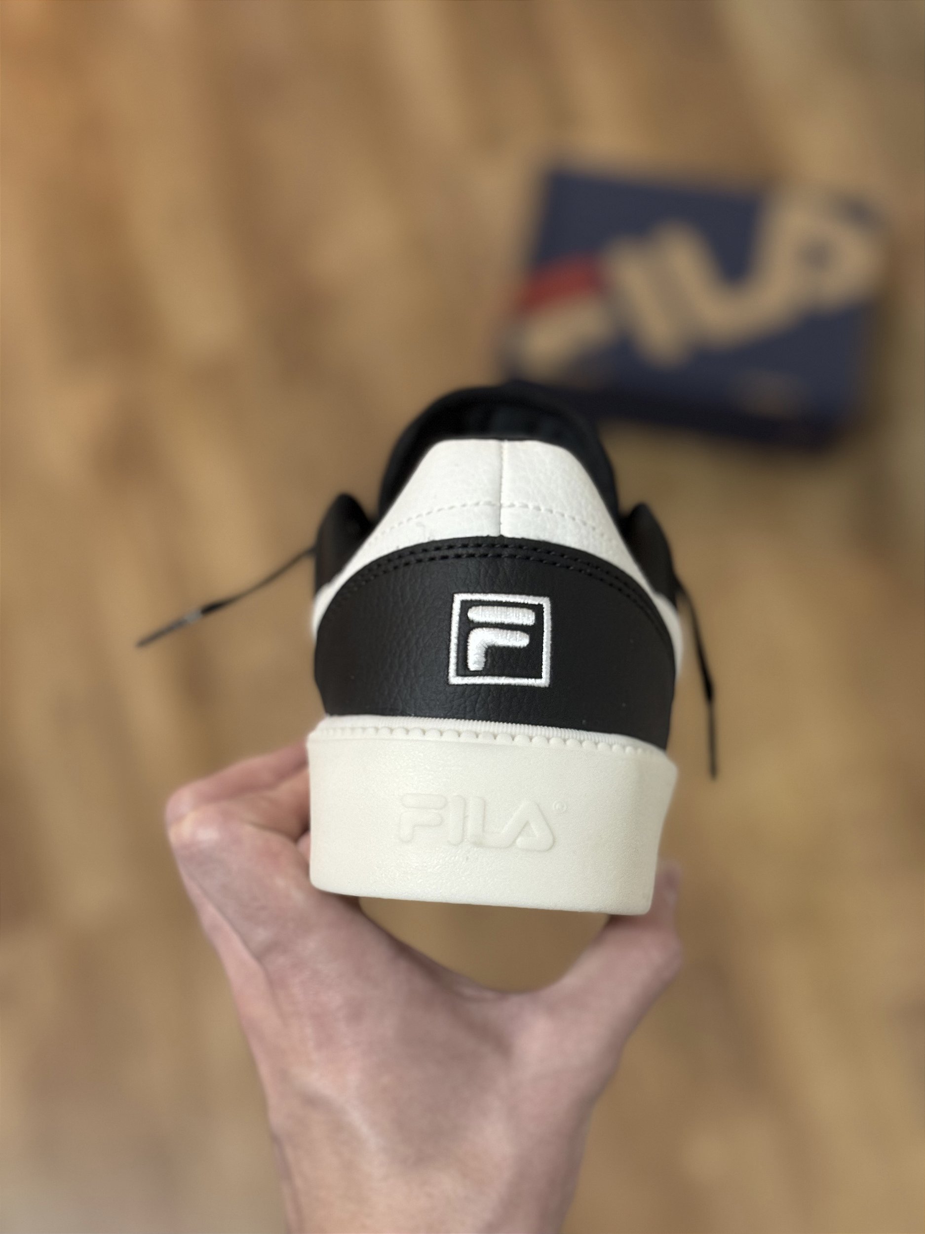 FILA FITNESS BOLD (preto) - Corre de Rua