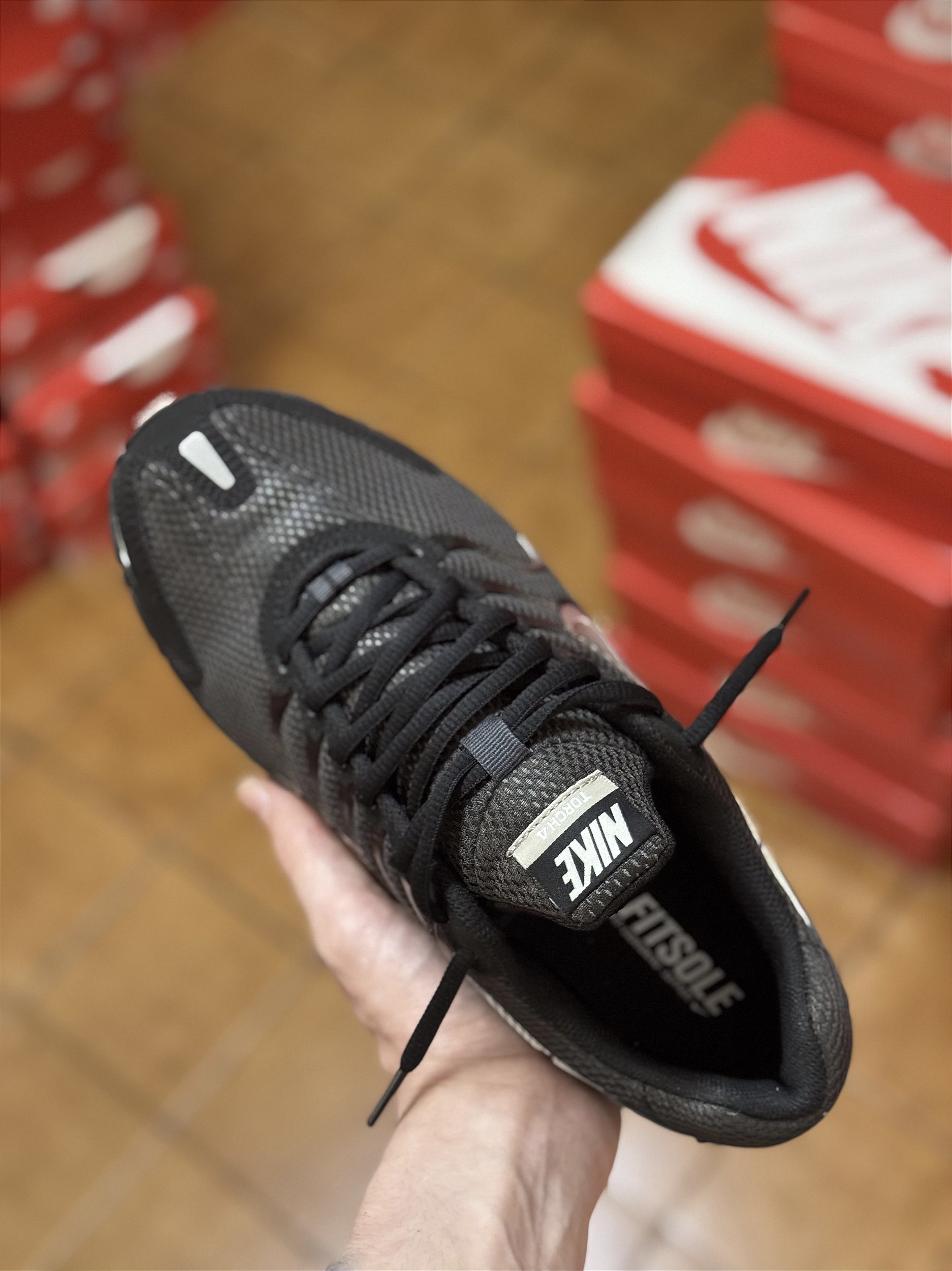 AIR MAX TORCH 4 (preto) - Corre de Rua