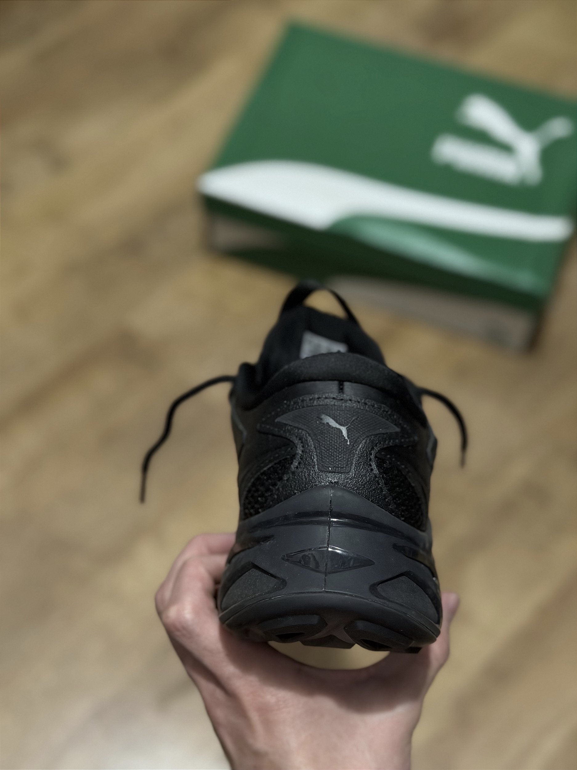 PUMA EXOTEK NITRO (black/black) - Corre de Rua