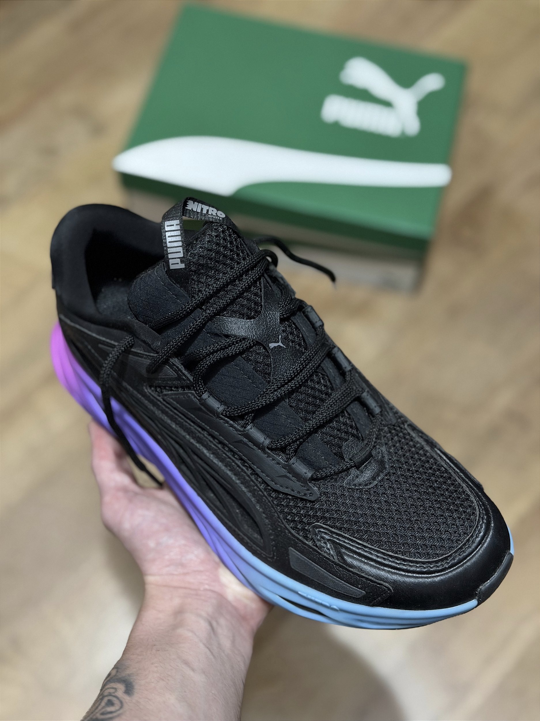 PUMA EXOTEK NITRO (black/luminous blue) - Corre de Rua