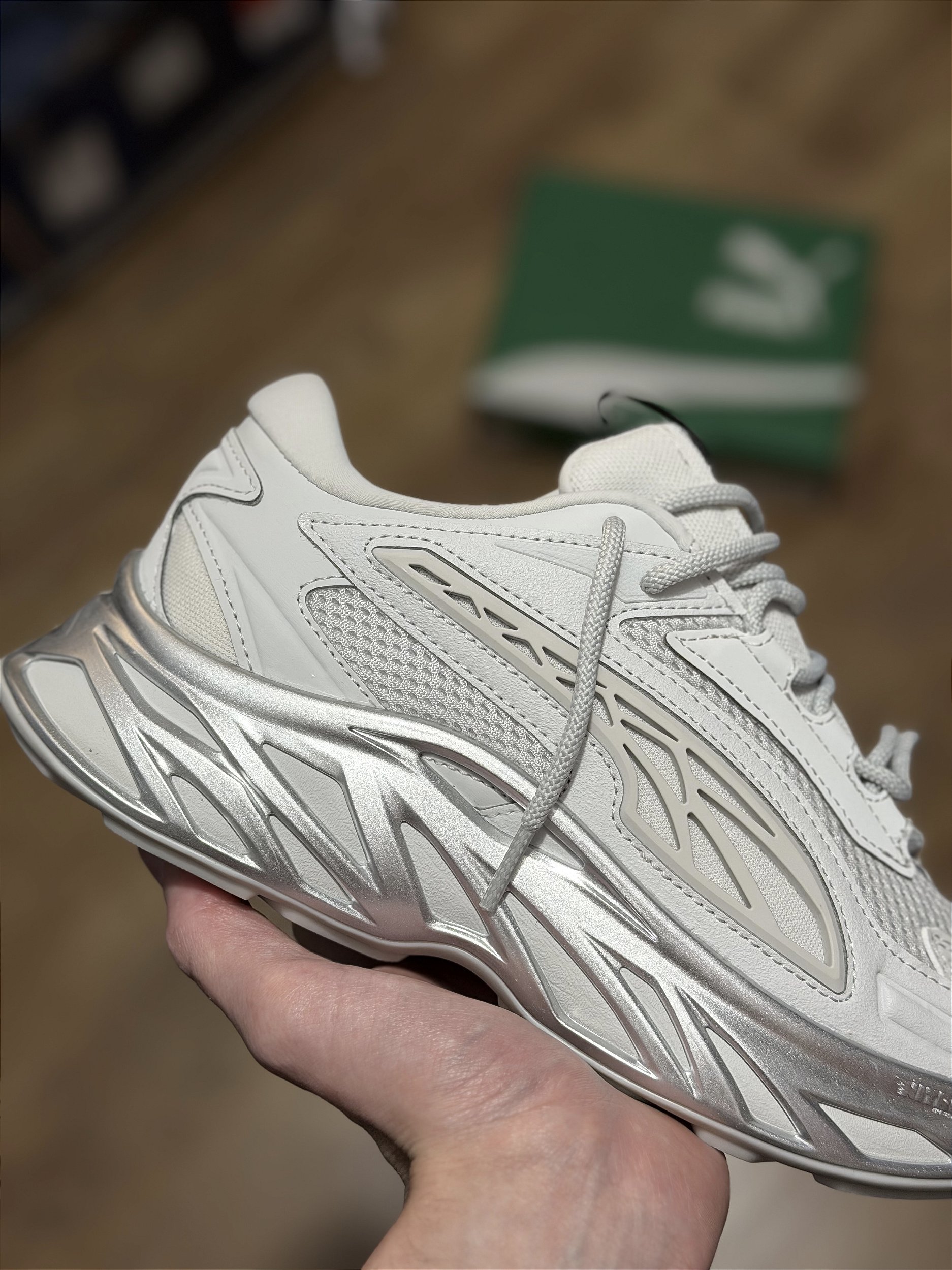 PUMA EXOTEK NITRO (prata) - Corre de Rua