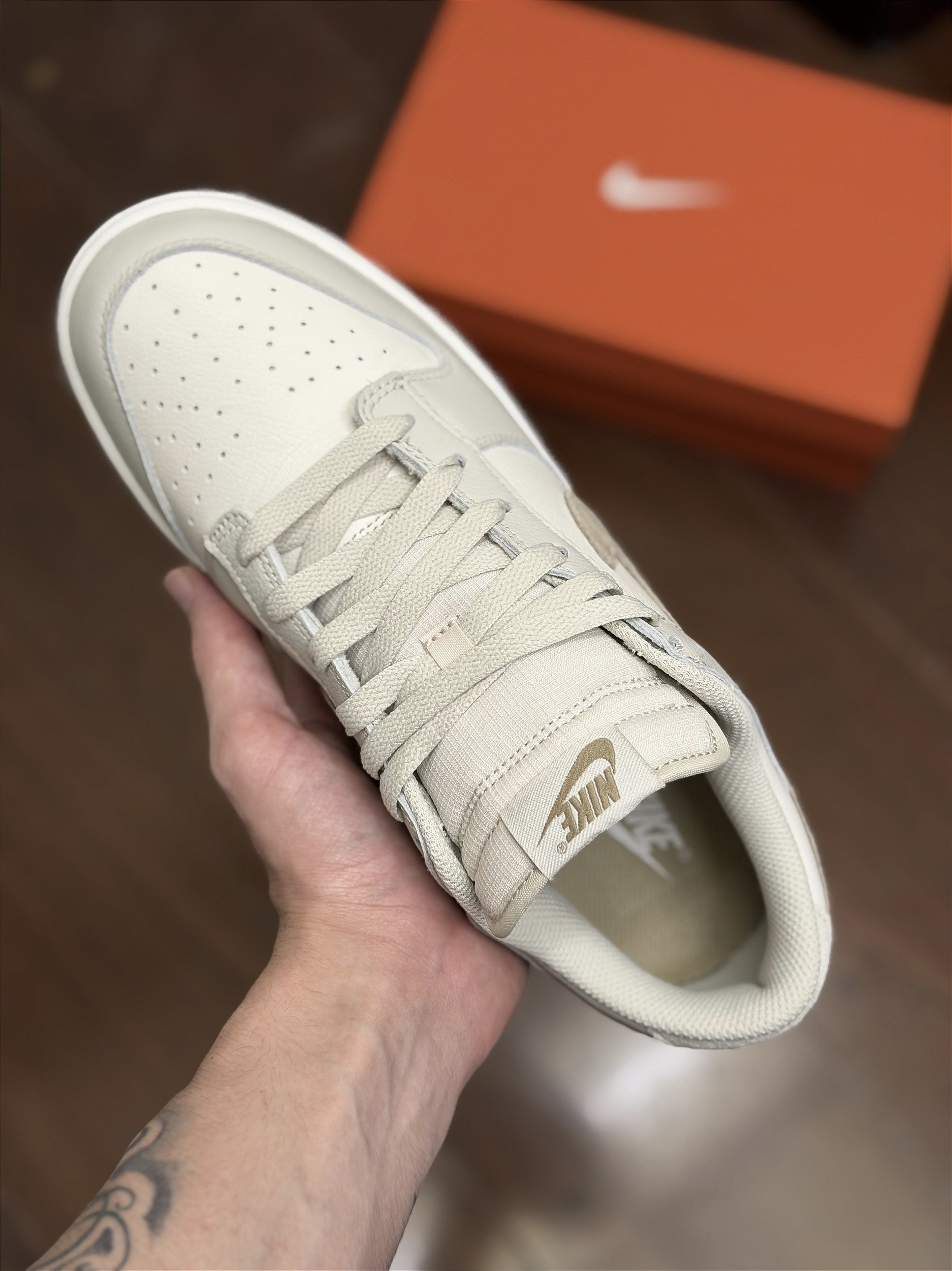 NIKE DUNK LOW RETRO SE “Phamtom Khaki” - Corre de Rua