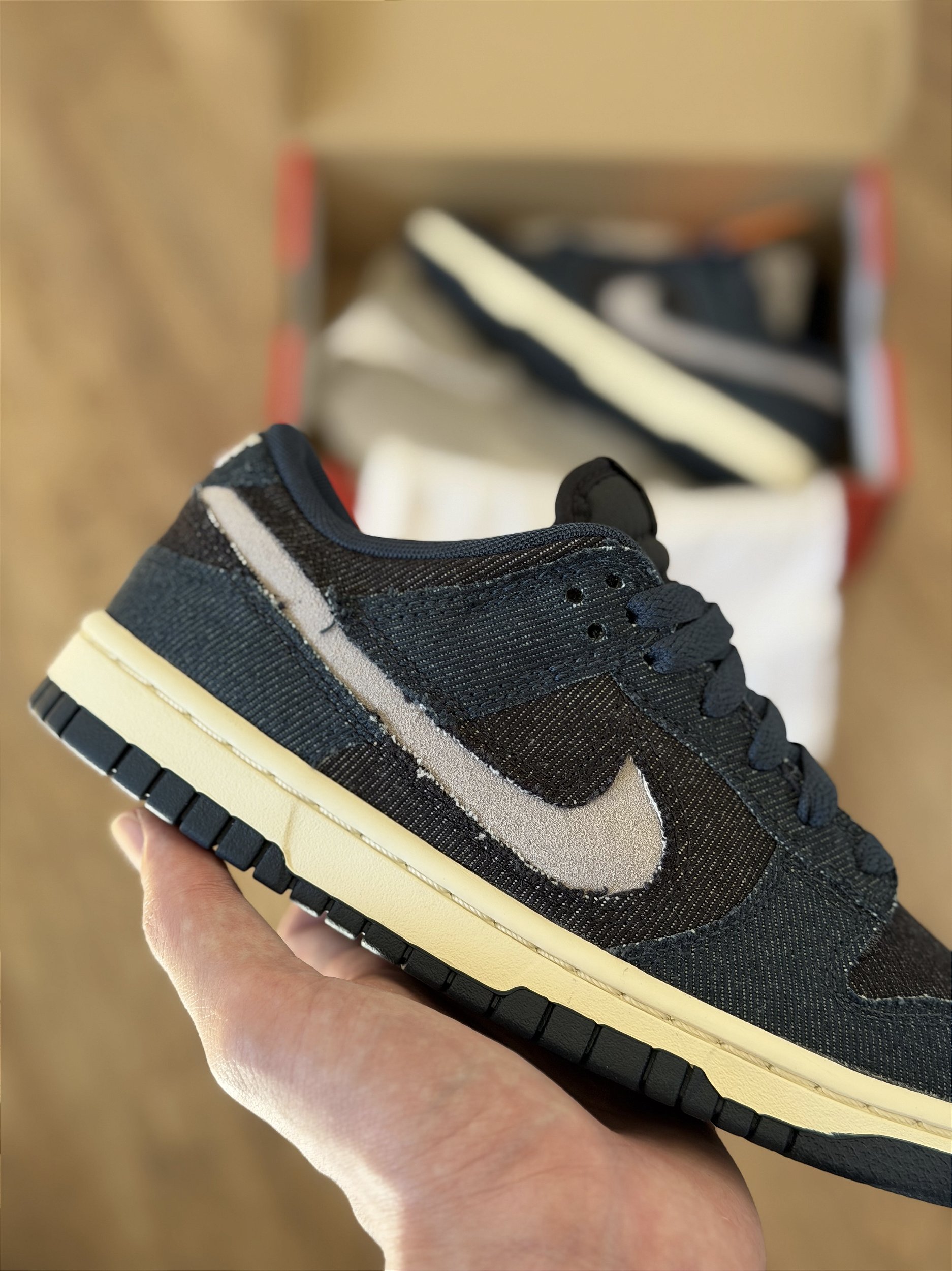 NIKE DUNK LOW “Jeans” - Corre de Rua