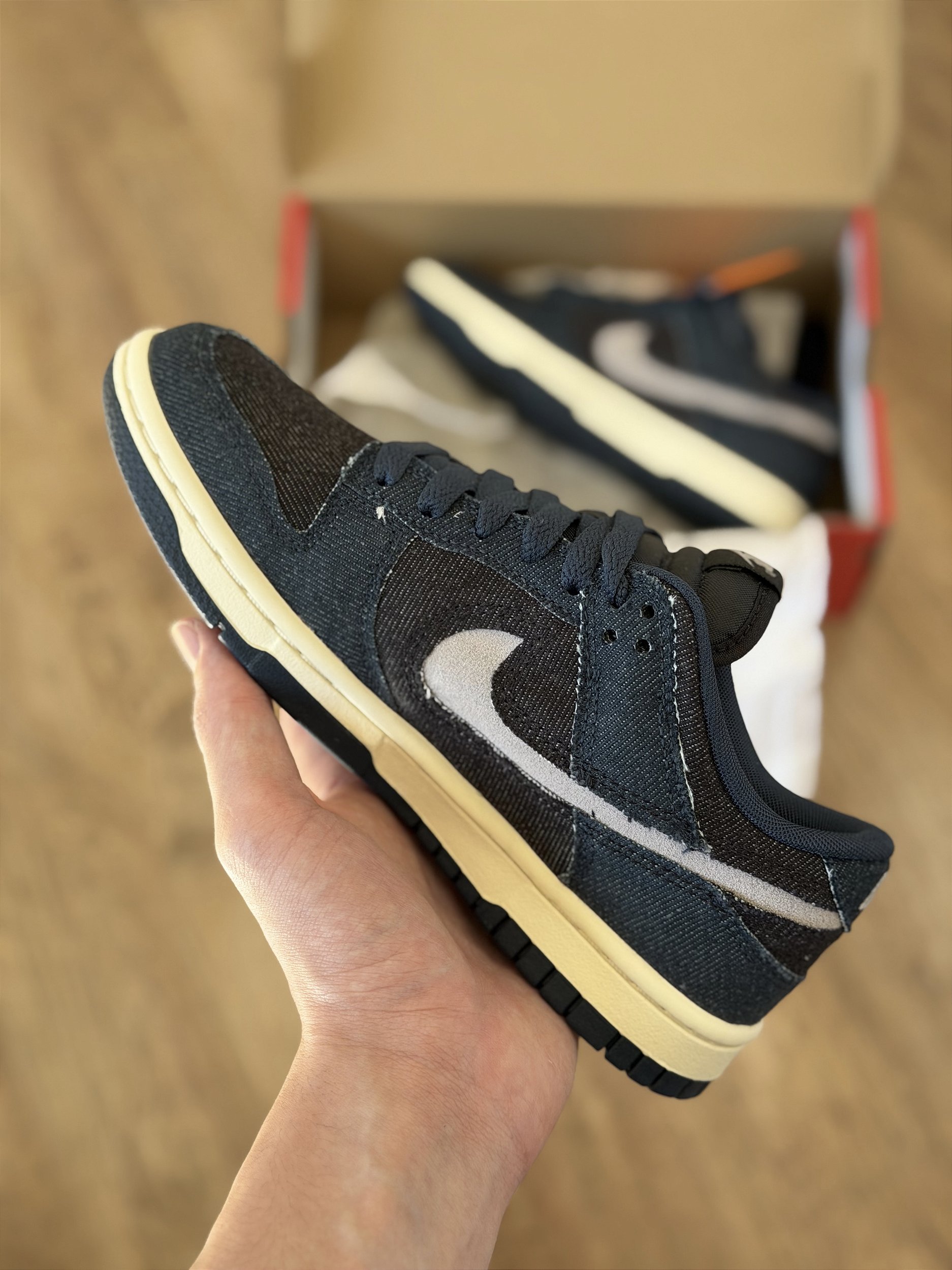 NIKE DUNK LOW “Jeans” - Corre de Rua