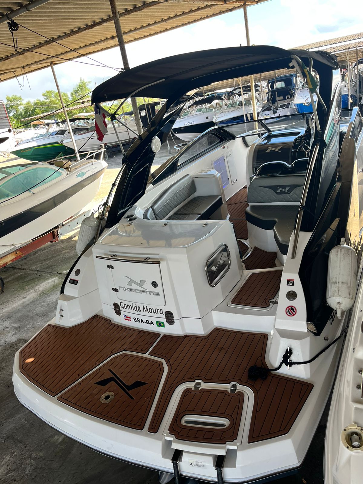 Lancha NX Boats 250 Mercruiser 250hp - 2020 - Venda de embarcações nova ...