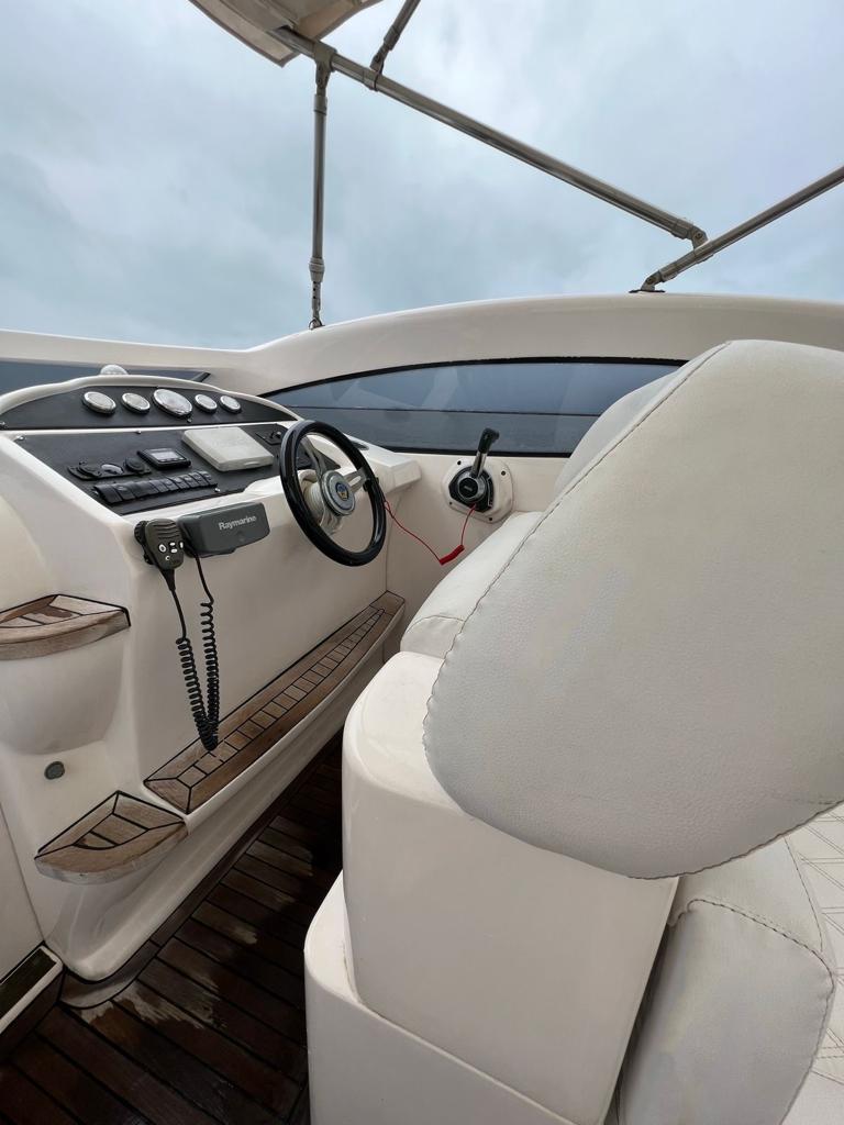 Lancha Ecomariner 33 - Volvo Penta 320HP (2011) - Venda de embarcações ...