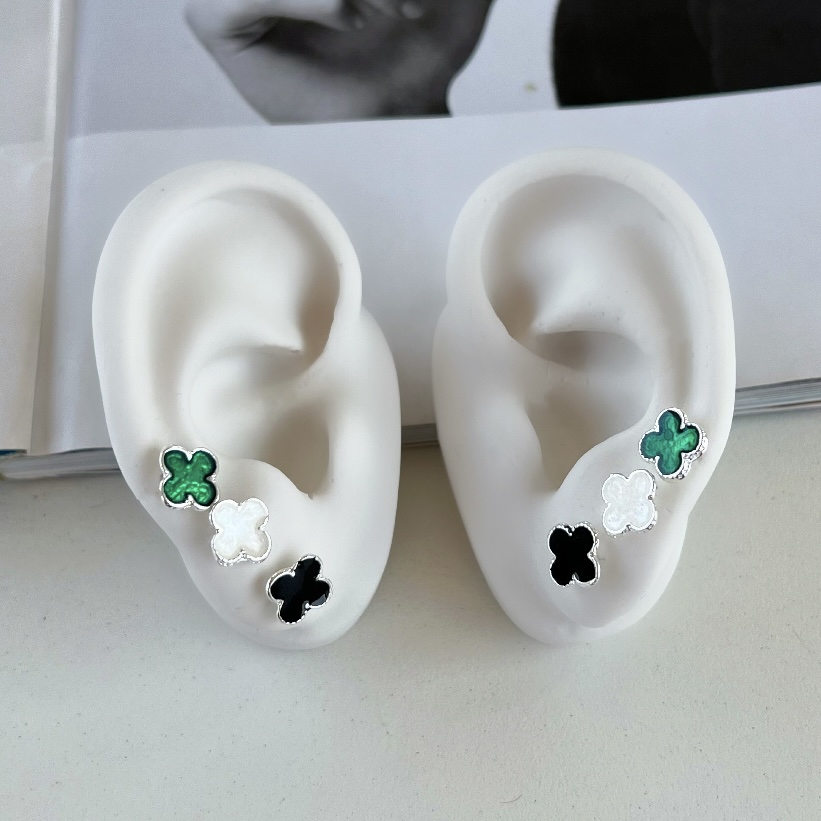 Trio Brincos Folheado Prata 925 Trevo - Amorelli Acessórios | Loja de ...