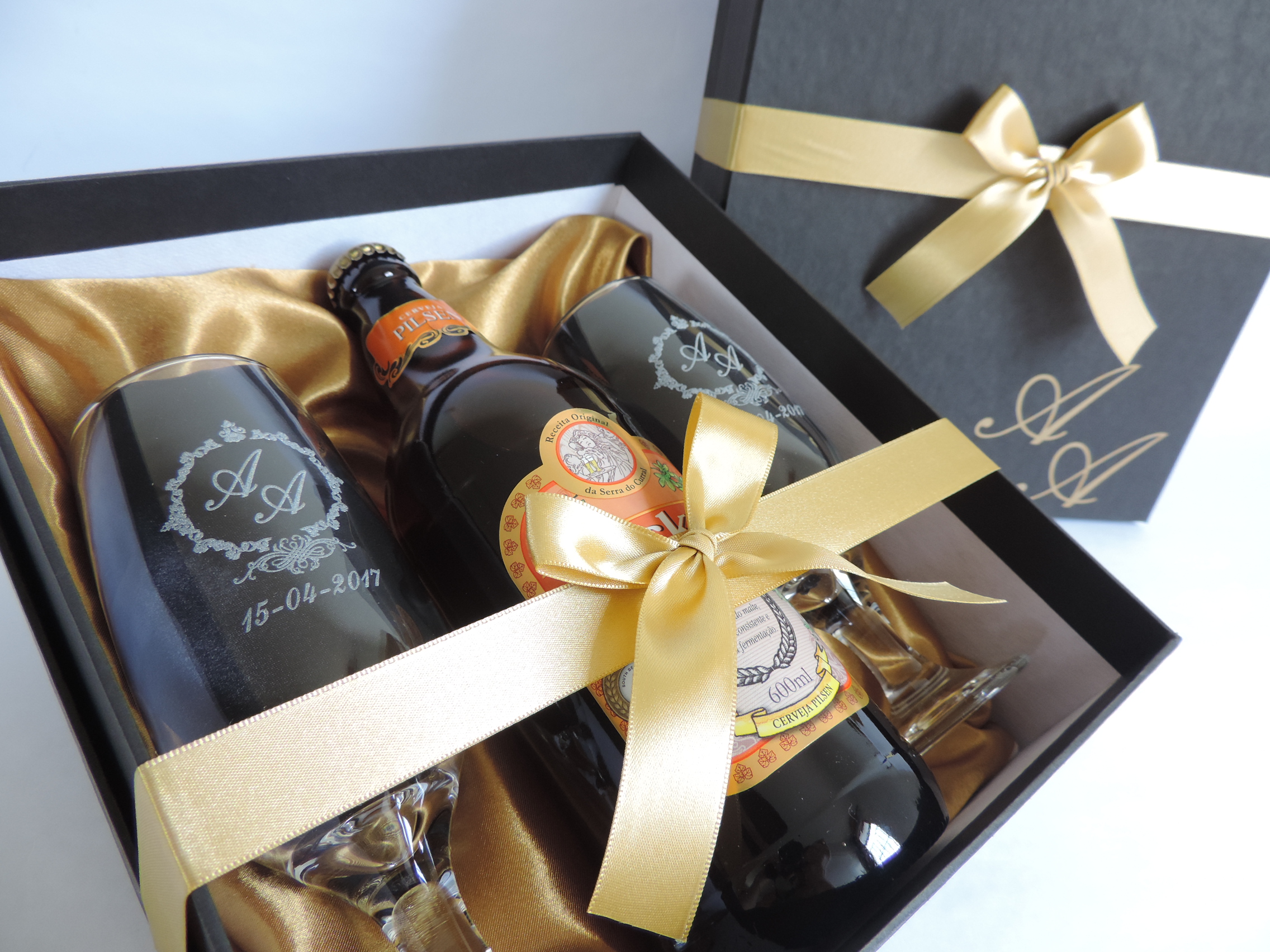 Presente Personalizado c/ Taça de Cerveja + Caixa Presente | MONDY ...