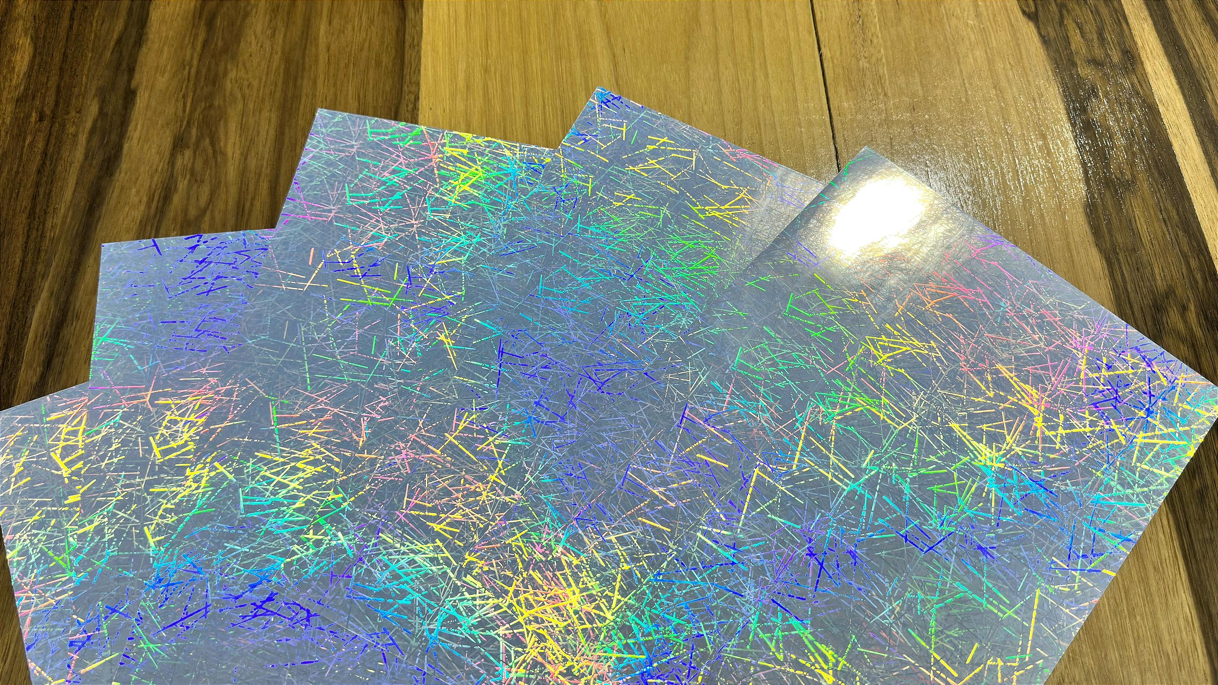 VINIL ADESIVO PRATA HOLOGRÁFICO TIRAS 135g. Resistente à água - A4 - 10 ...