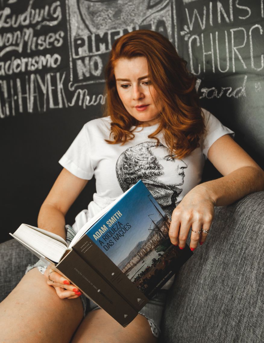 Adam Smith - Feminina - Pimenta no Café