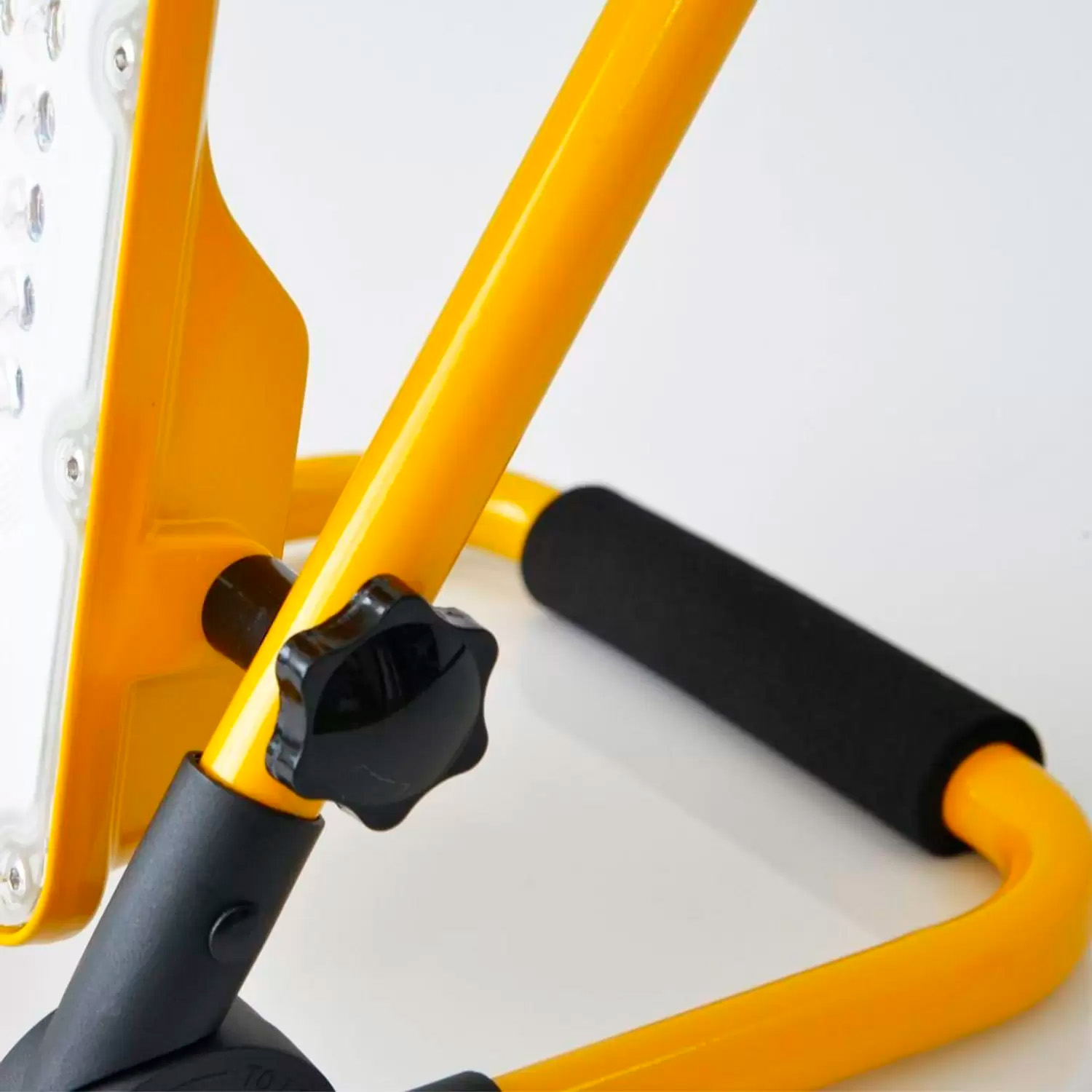 Refletor Portátil Recarregável Luz de Emergência LED 100W Potente 6500K ...