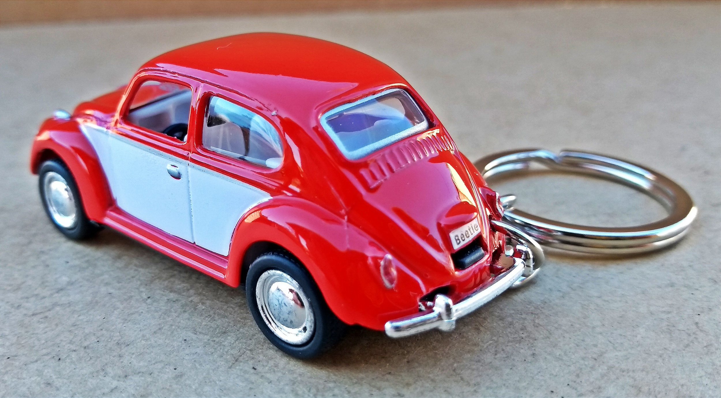miniatura VOLKSWAGEN FUSCA CHAVEIRO - Fred Old Car - Vintage Store