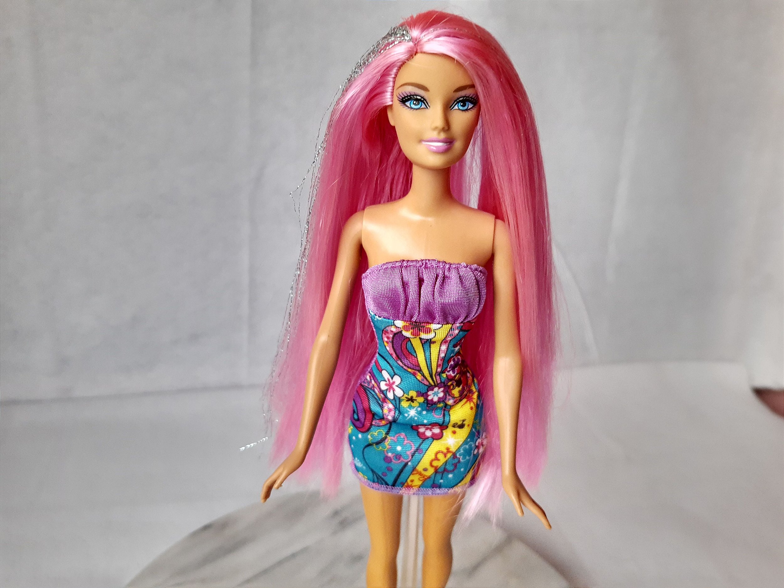 Boneca Barbie hairstastic Rosa mecha prateada, usada - Taffy Shop ...
