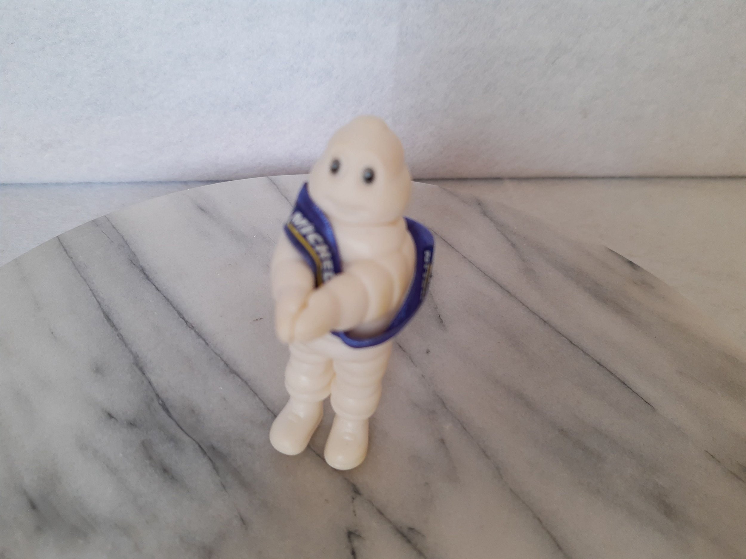 Mini boneco Michelin, le Bib, agarradinho 10 cm - Taffy Shop - Brechó ...