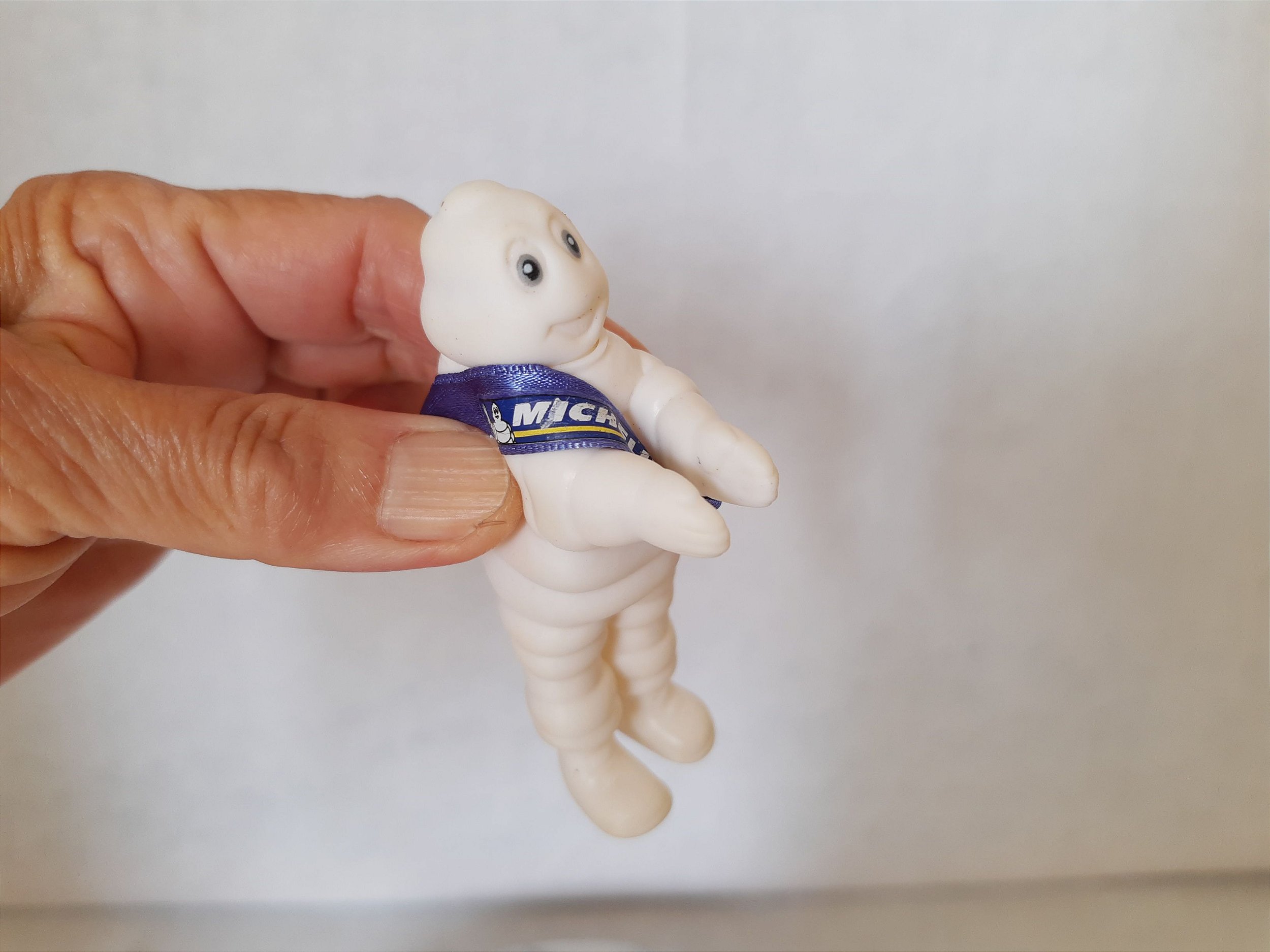 Mini boneco Michelin, le Bib, agarradinho 10 cm - Taffy Shop - Brechó ...