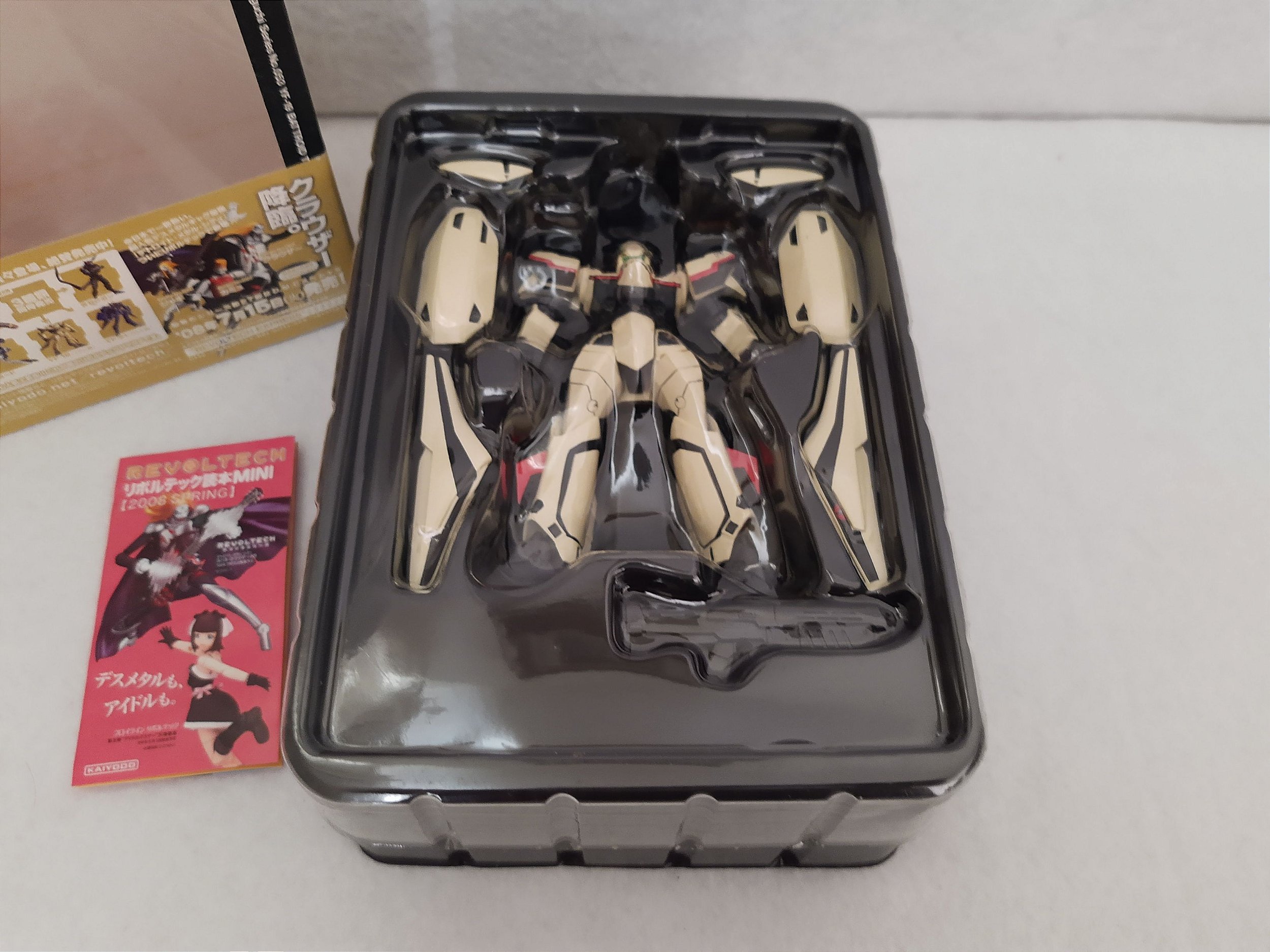 Revoltech Kaiyodo 053 Macross YF-19# - Taffy Shop - Brechó de brinquedos