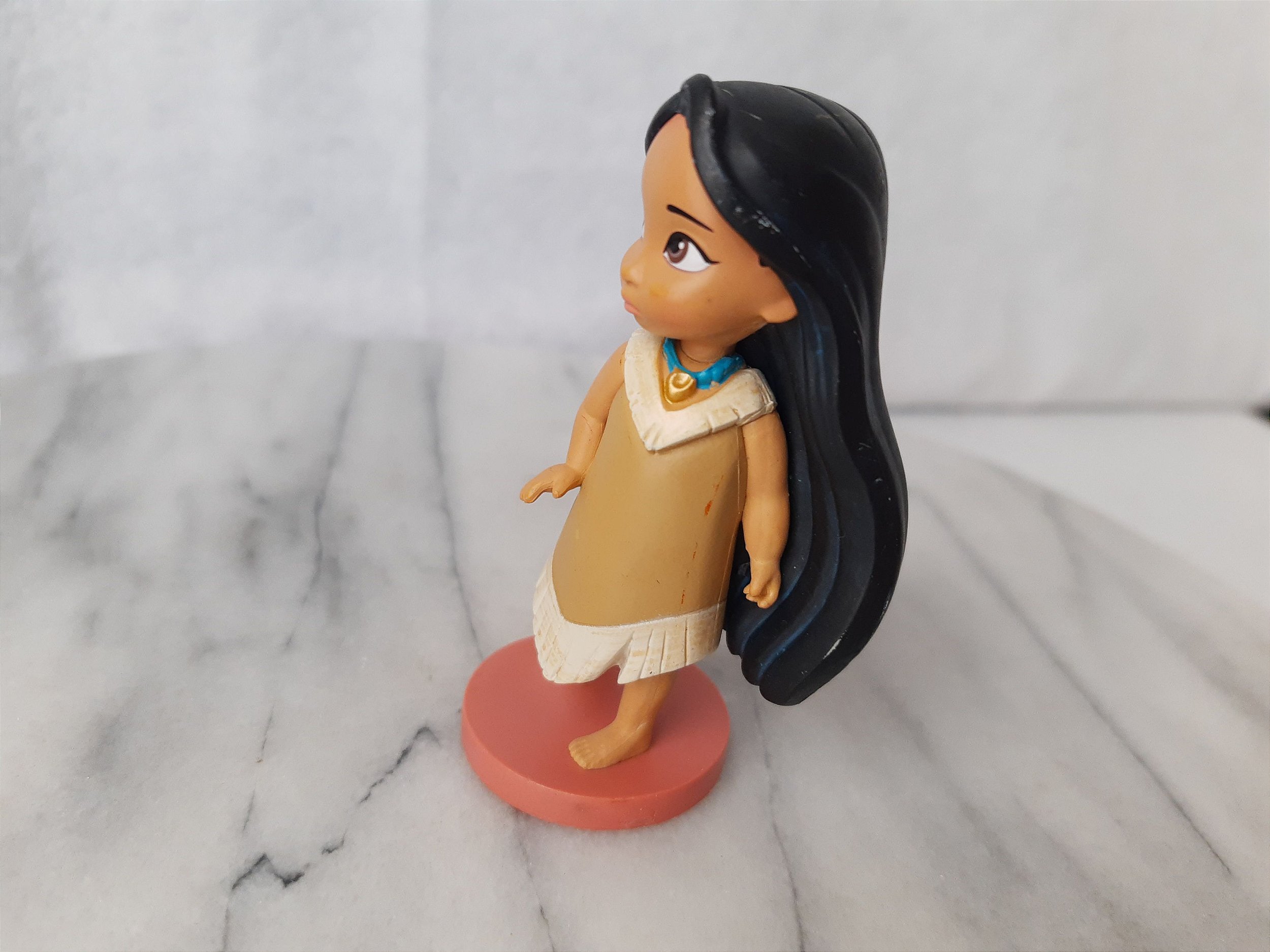 Miniatura Disney Animators de jovem Pocahontas 8 cm - Taffy Shop ...