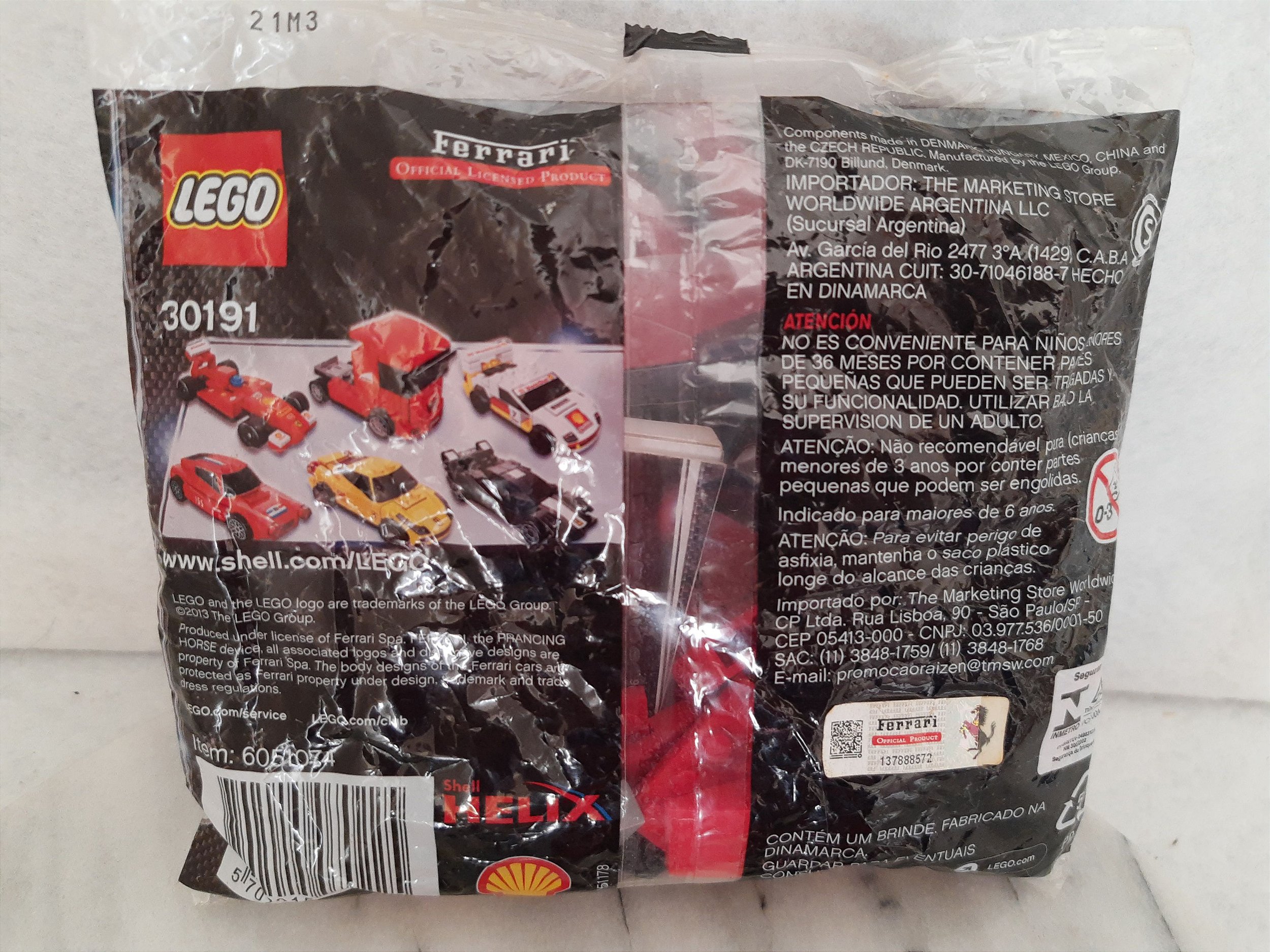 Lego Shell Ferrari F1, 2 carros com tração montados e um polybag ...