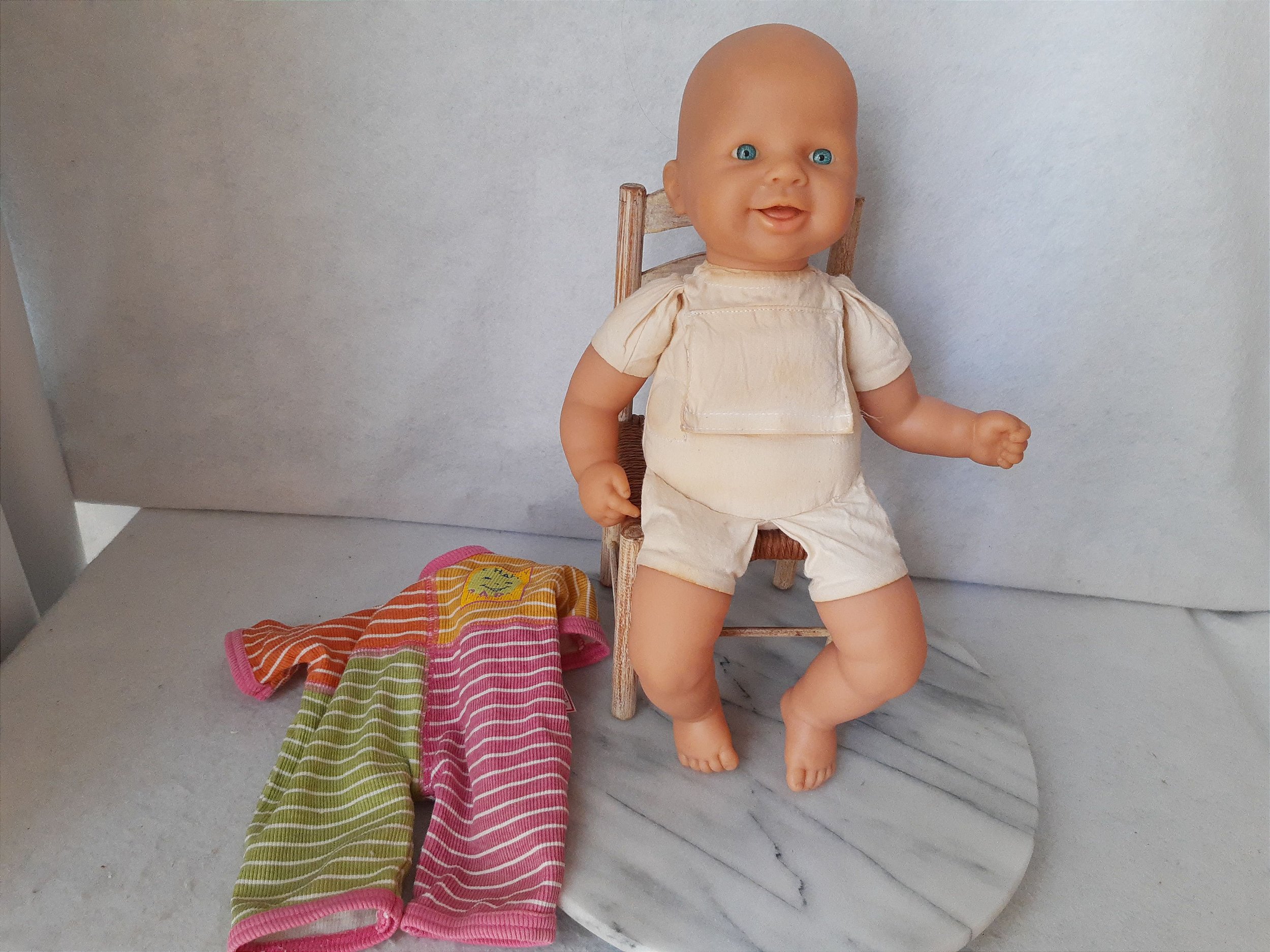 Boneca bebê Zapf Creation Alemanha, chora e ri, a pilha. 36 cm - Taffy ...