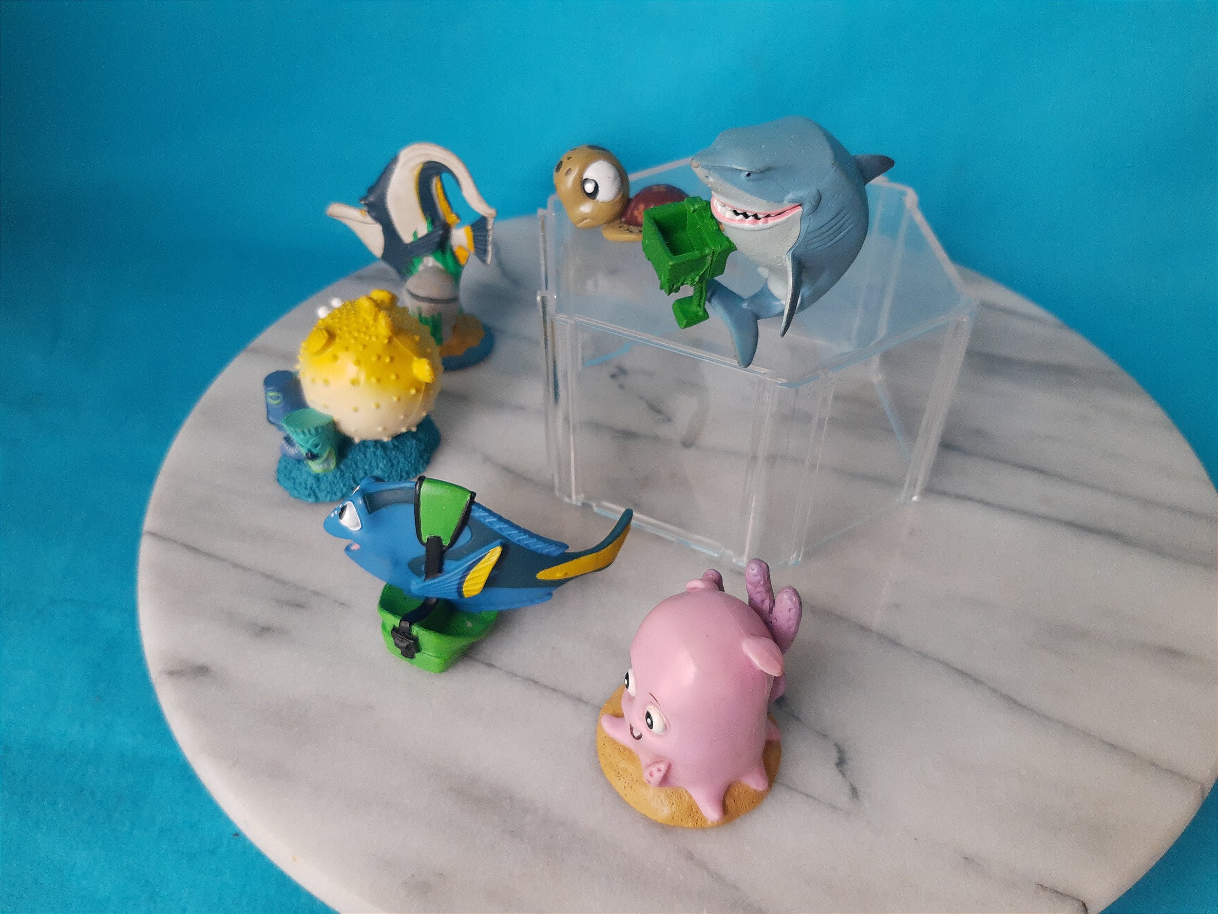 Miniaturas Disney 6 personagens do Procurando Nemo usados - Taffy Shop ...