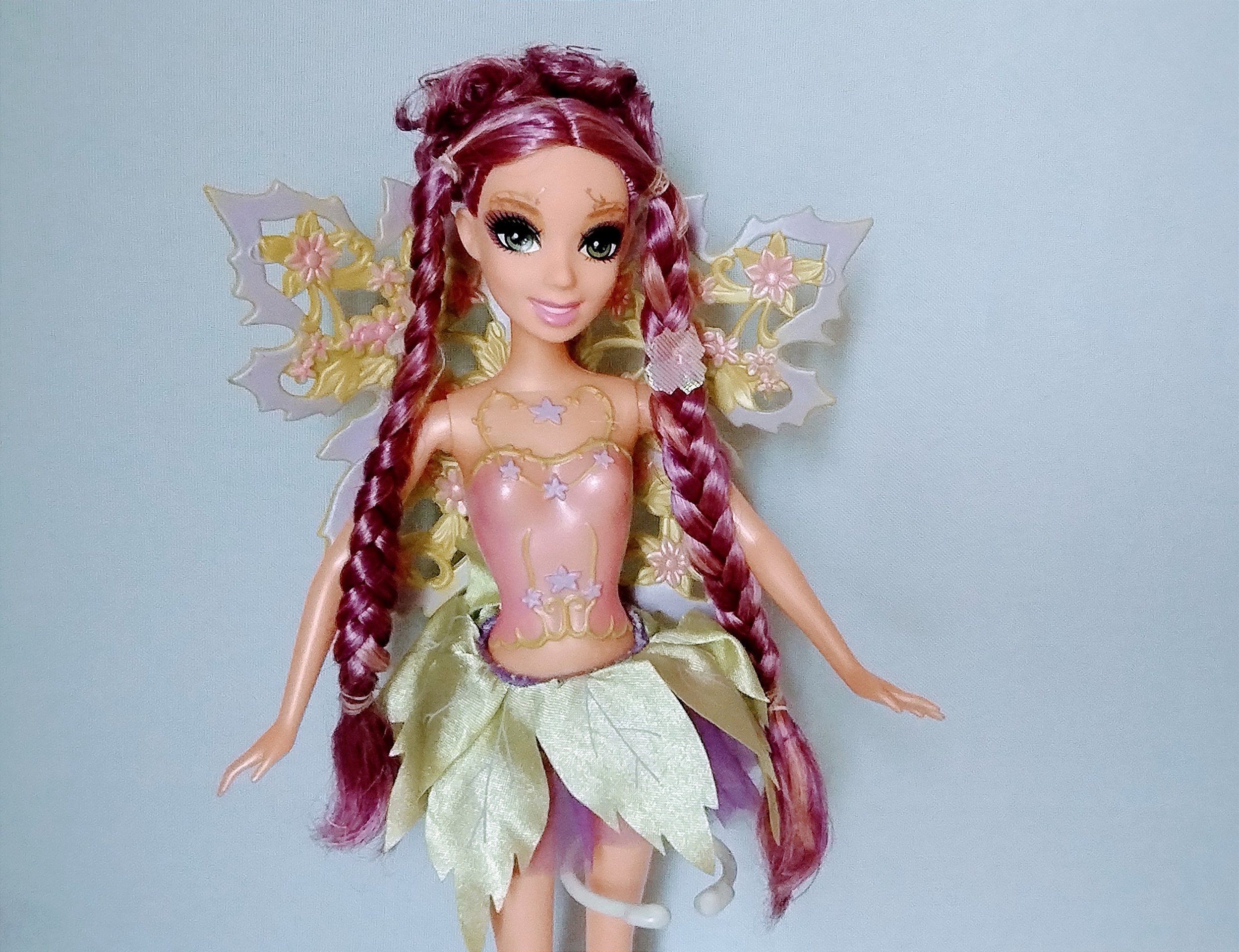 Boneca Barbie fairytopia fada roxa magia de arco íris Mattel - Taffy ...