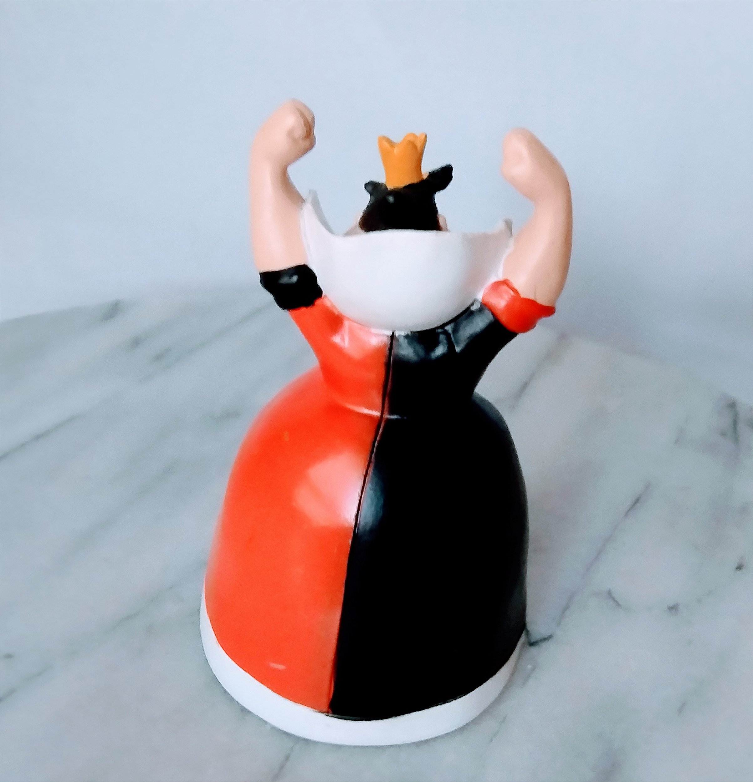 Miniatura Disney Rainha de copas da Alice no pais das maravilhas Disney ...