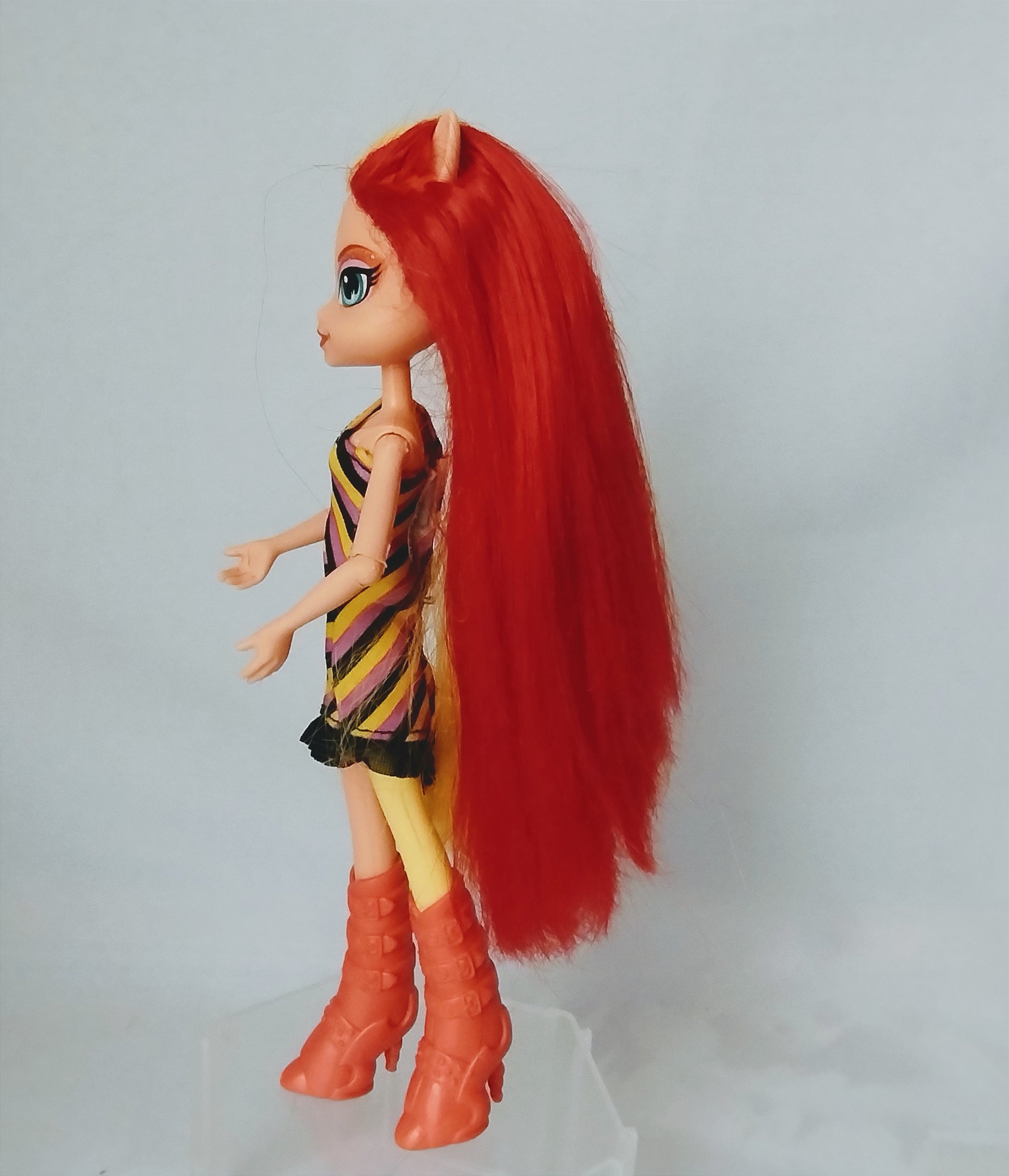 My little pony Equestria girl Sunset Shimmer usada - Taffy Shop - Brechó de brinquedos