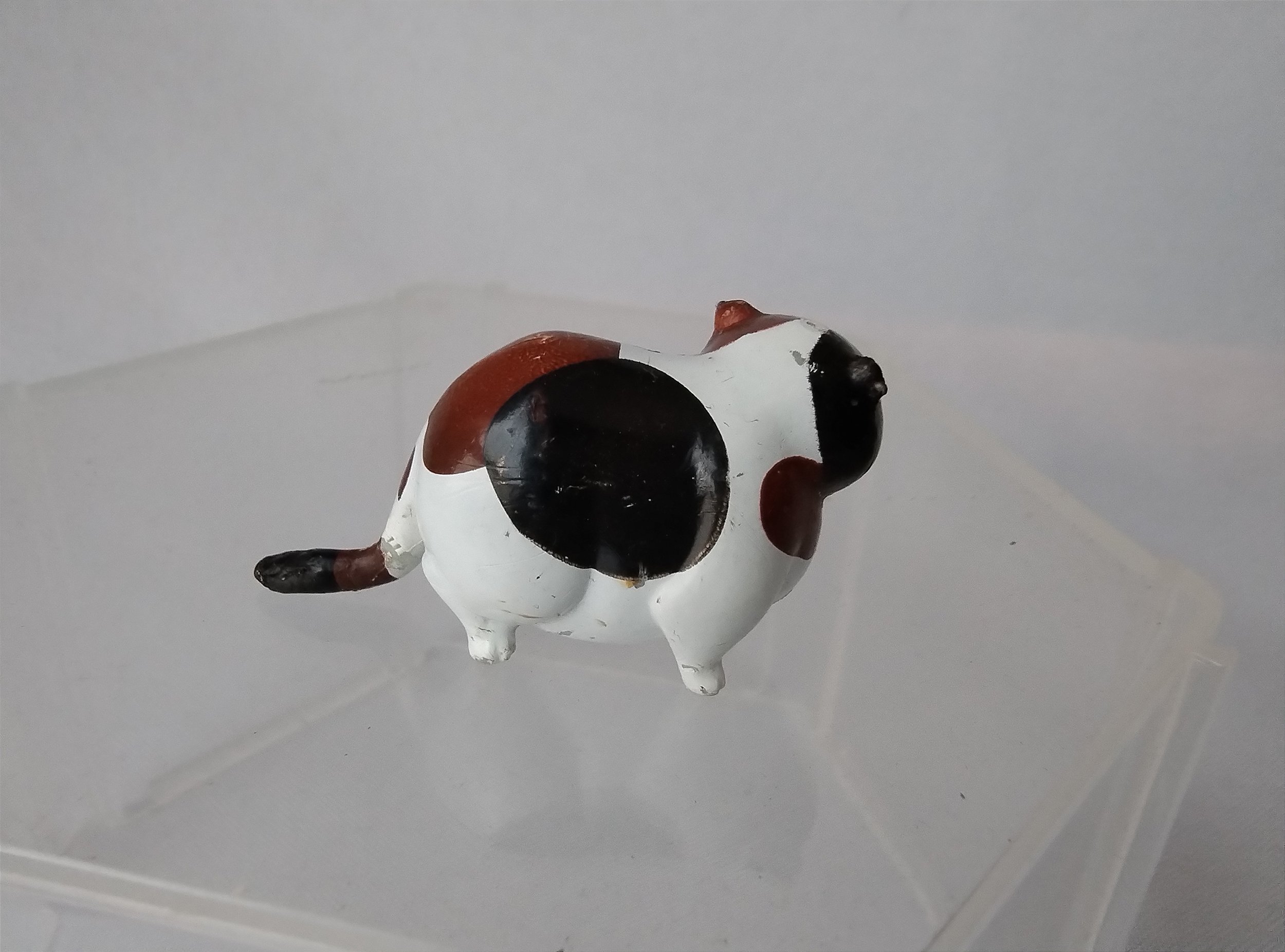 Miniatura Disney do gato Mr Twitches da Tinkerbell. 3 cm, usado - Taffy ...