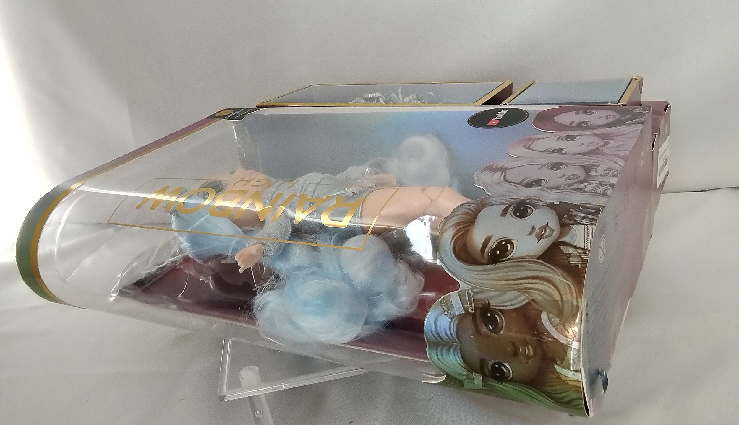 Boneca Rainbow High serie 3 Gabrielle Icely sem uso na caixa com ...