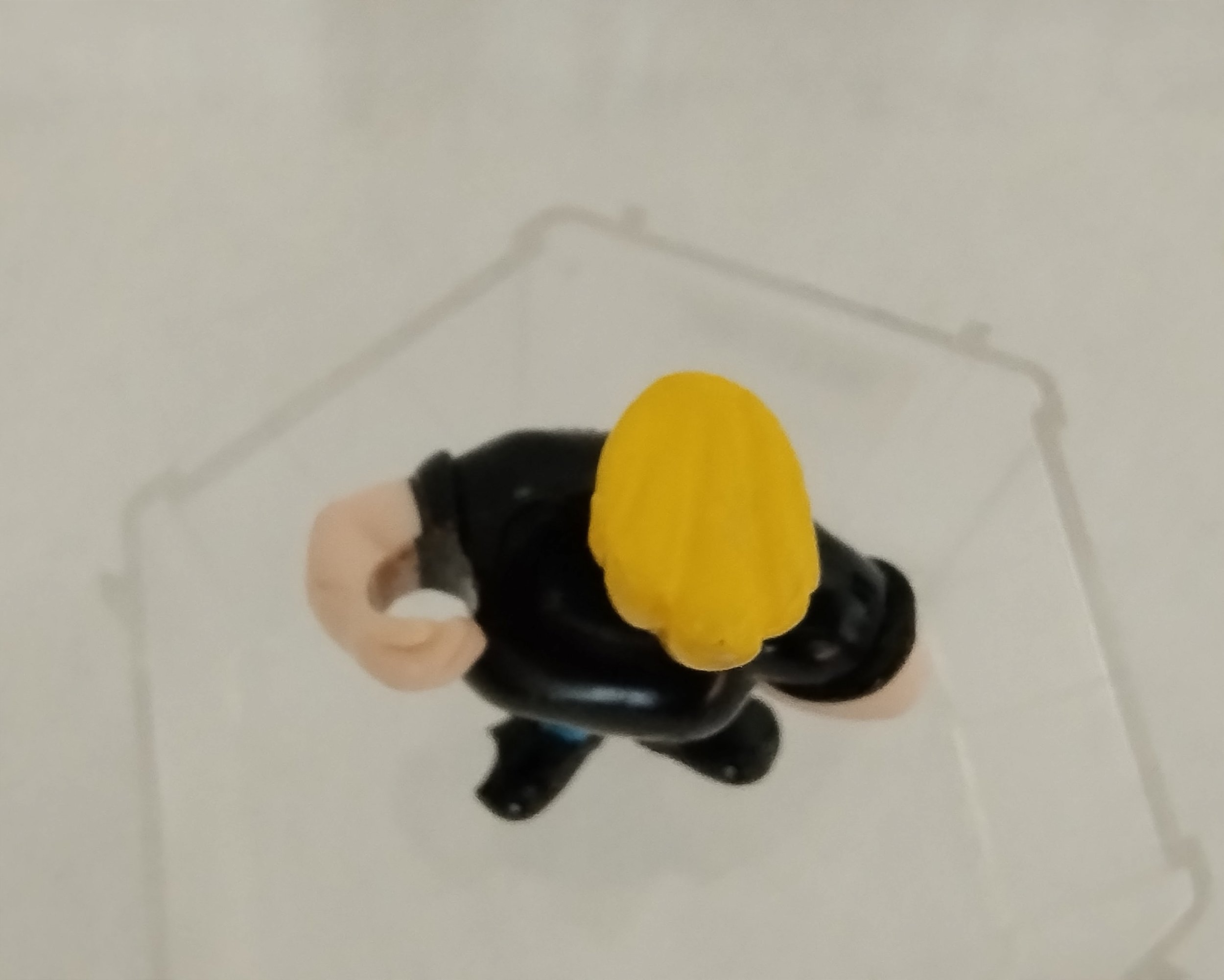 Miniatura Johnny Bravo cartoon Networ 1999, 7 cm - Taffy Shop - Brechó ...