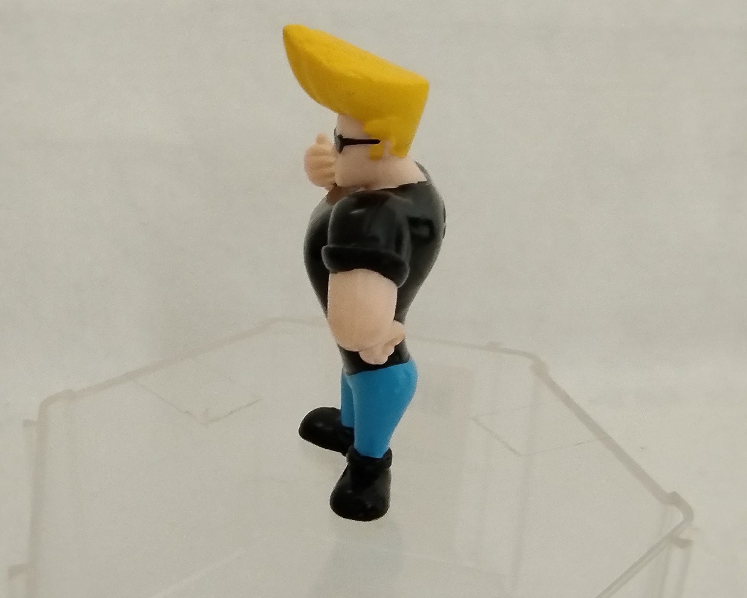 Miniatura Johnny Bravo cartoon Networ 1999, 7 cm - Taffy Shop - Brechó ...