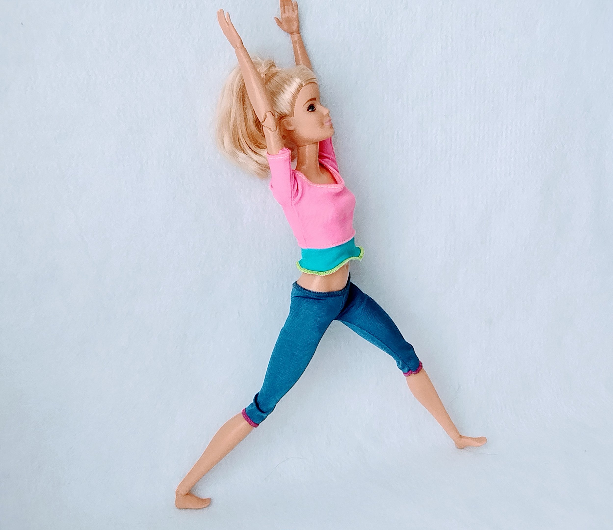 Barbie articulada made to move, Mattel, usada - Taffy Shop - Brechó de ...