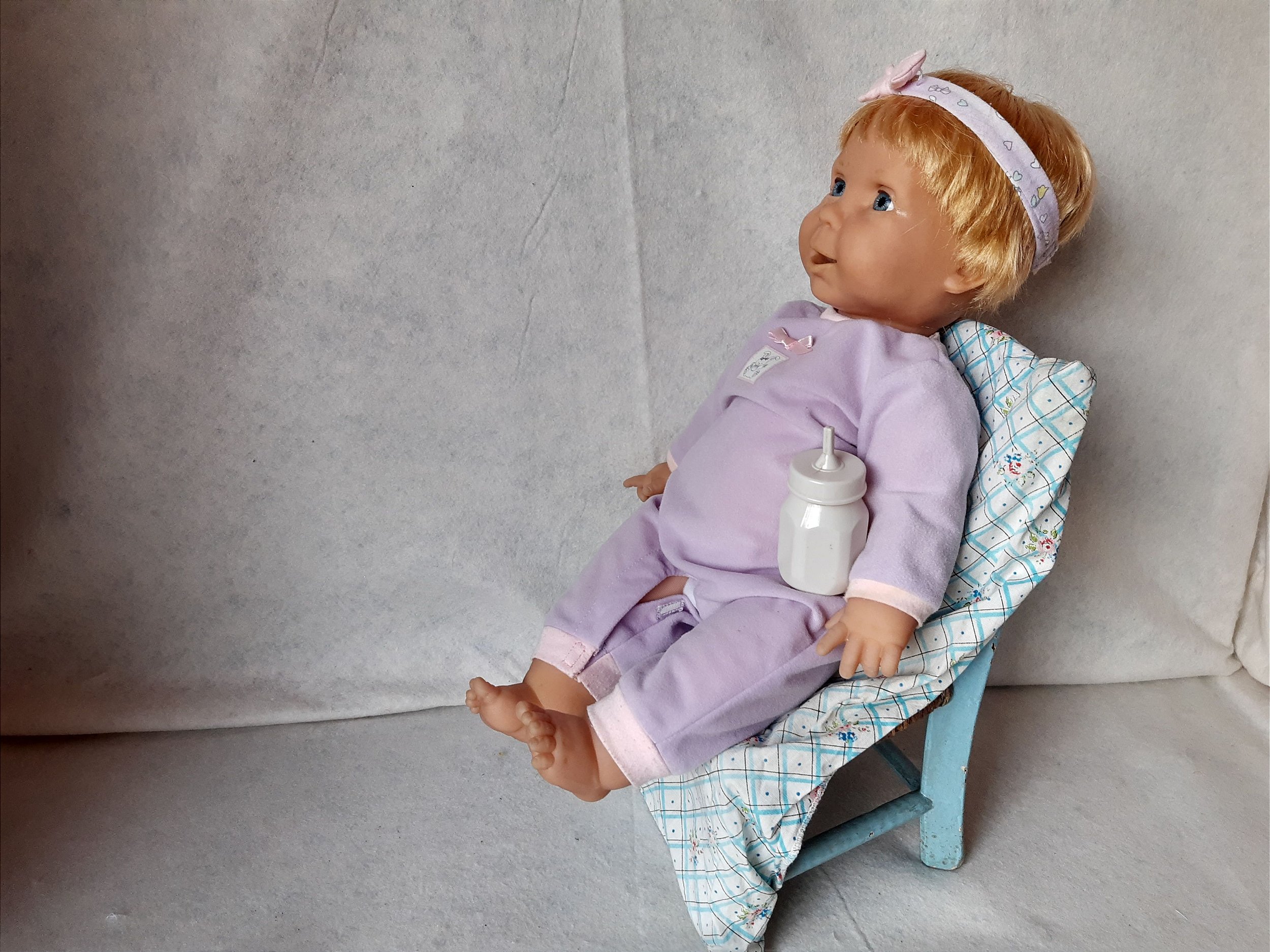Boneca miracle Baby Mattel com tiara original mamadeira não original da ...
