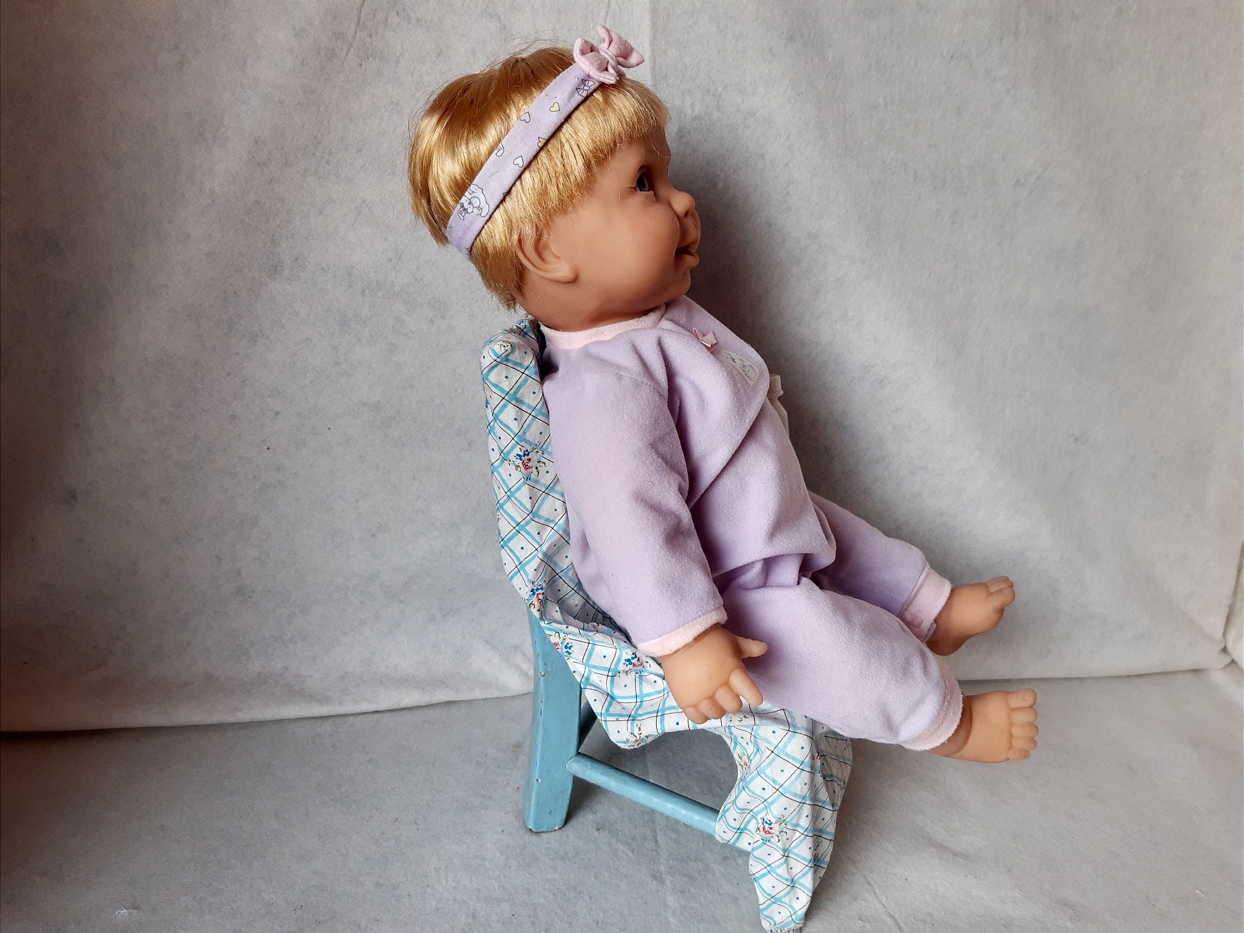 Boneca miracle Baby Mattel com tiara original mamadeira não original da ...