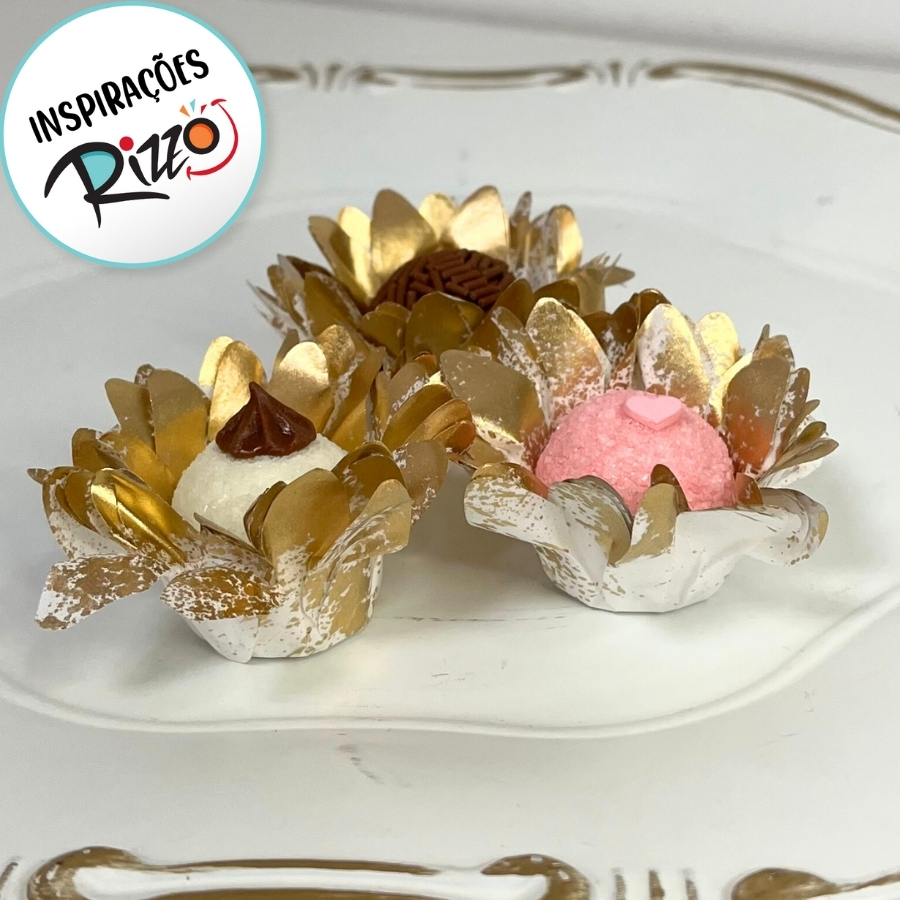 Forminha para Doces Finos - Madri Dourado - 30 unidades - Decora Doces ...