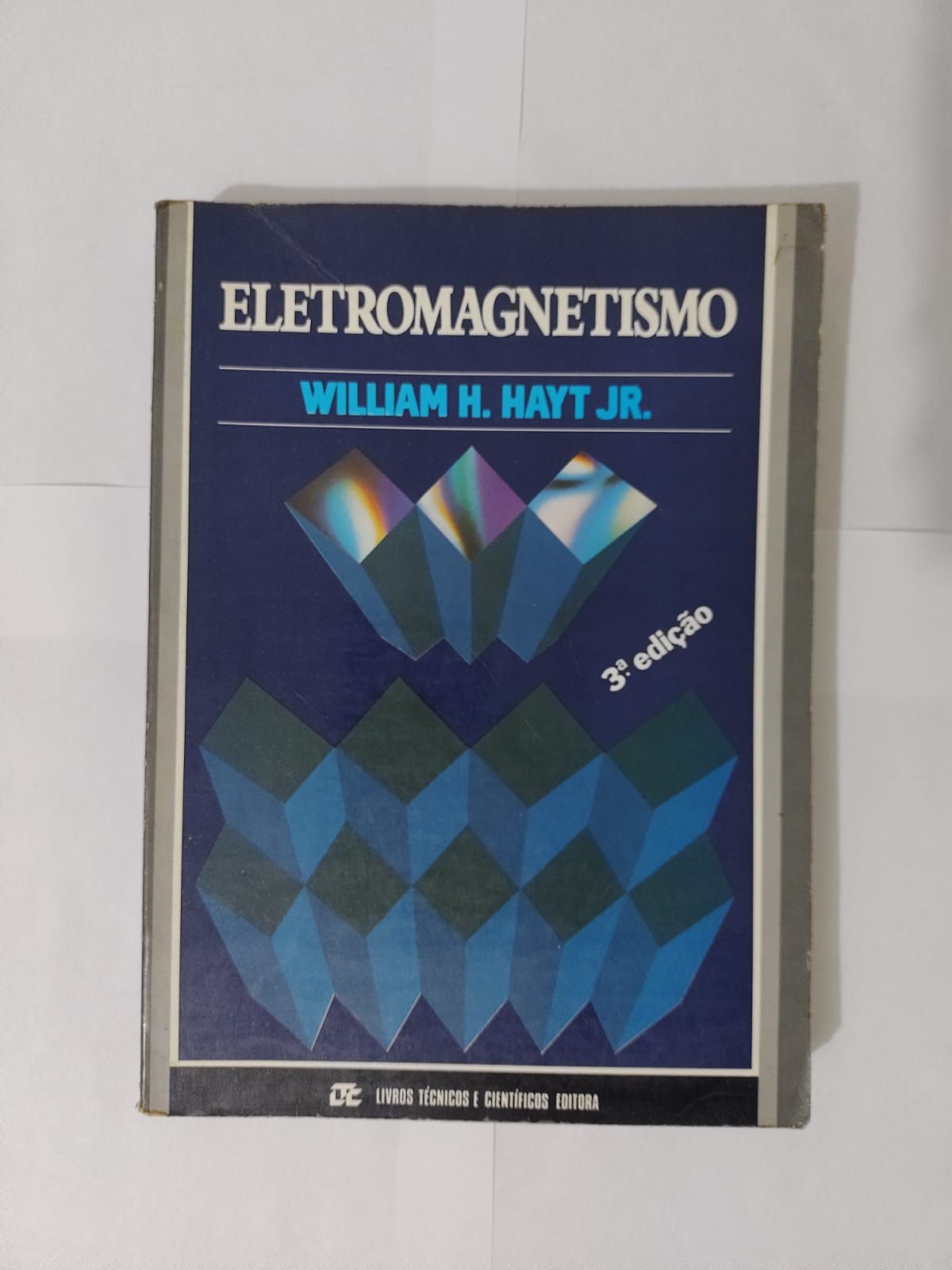 Eletromagnetismo - William H. Hayt Jr. - 3ª Edição - Seboterapia - Livros