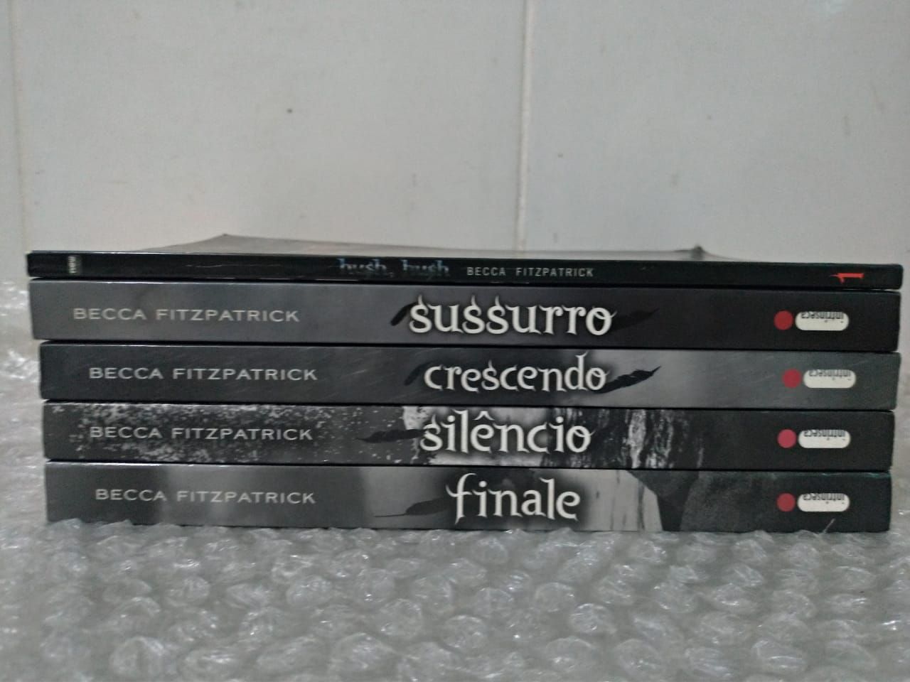 Coleção Hush, Hush - Becca Fitzpatrick C/5 Livros - Seboterapia - Livros