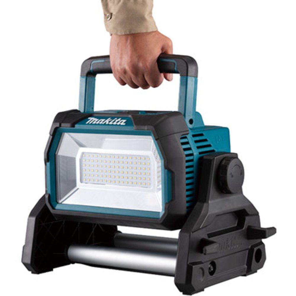 Refletor LED Híbrido a Bateria 7H S/ Bateria e Carregador (LXT) - DML8 ...