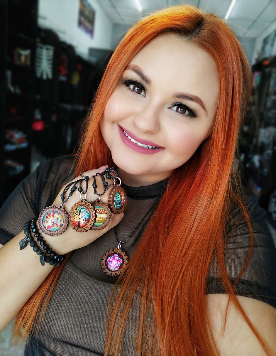 Colar Madeira Flor Arvore da vida Brilha no escuro - IMPERIUM ROCK