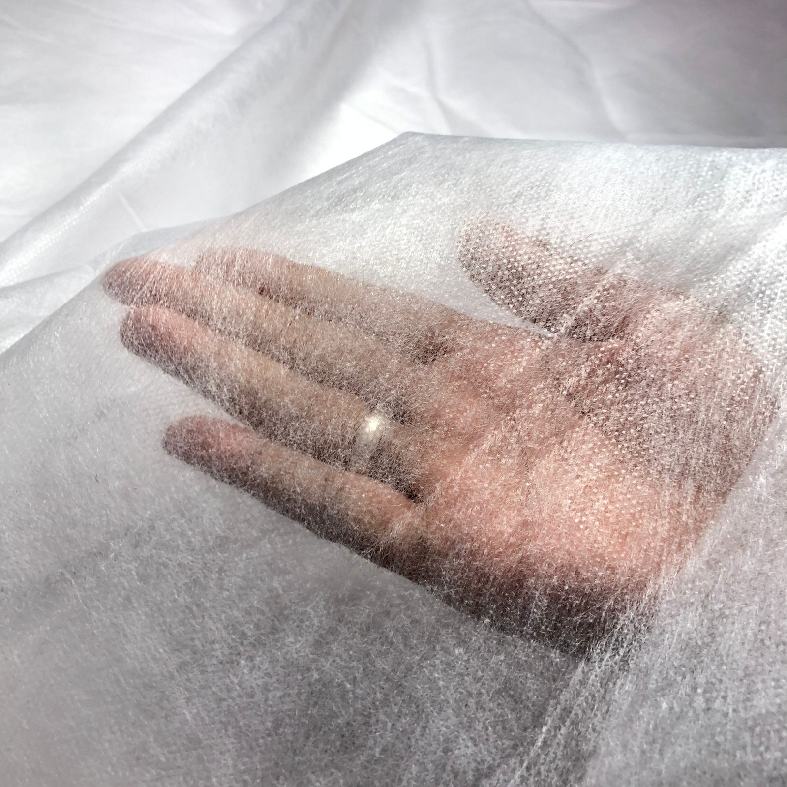 Tecido TNT Branco gramatura 20 - Pacote 10 metros - Viivatex - Site de ...