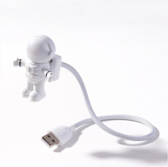Luminária USB LED Astronauta - Planeta Nerd-Geek