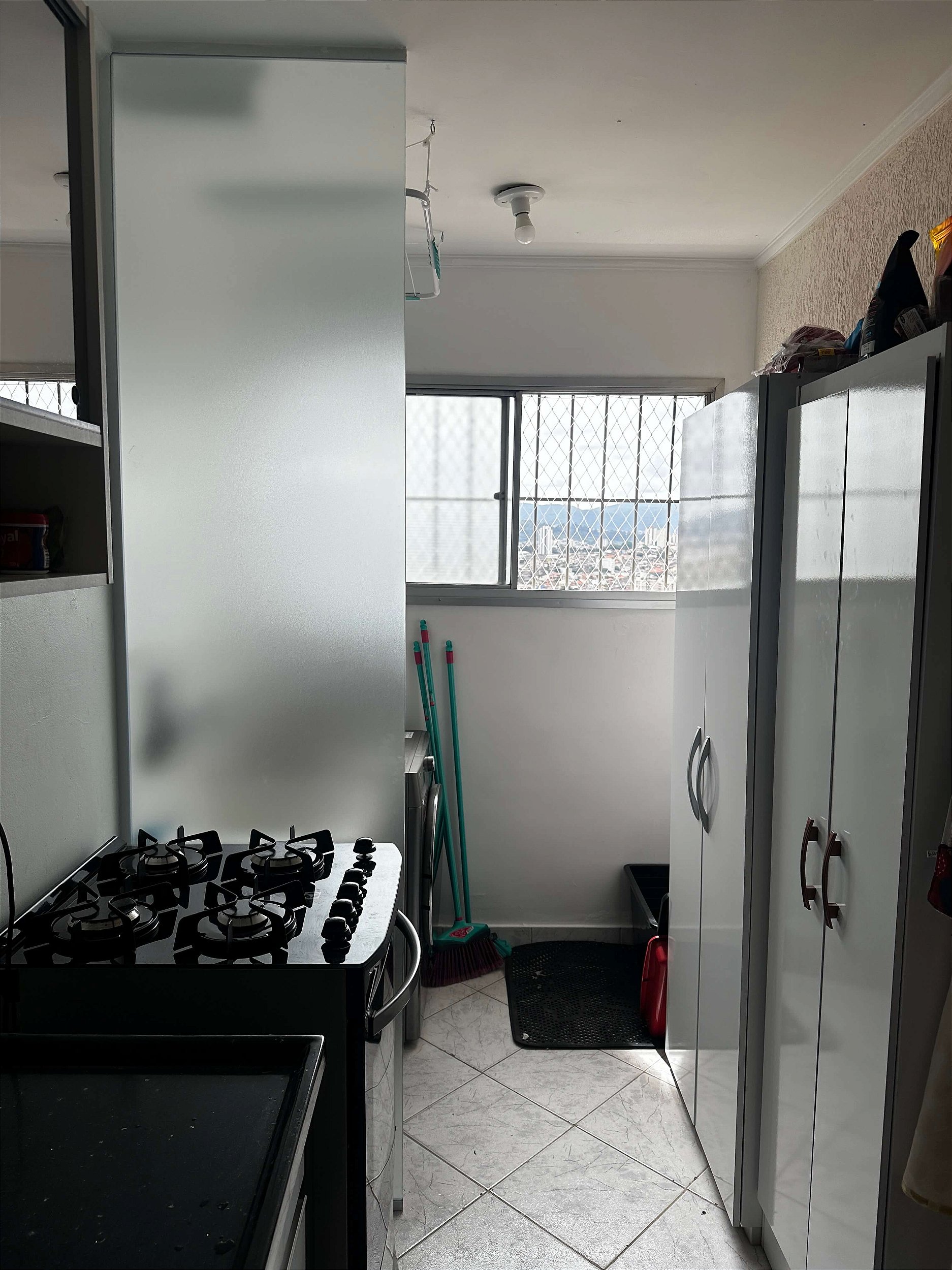 Divisória de cozinha com vidro fixo ou Aparador de cozinha - Vidrocentro
