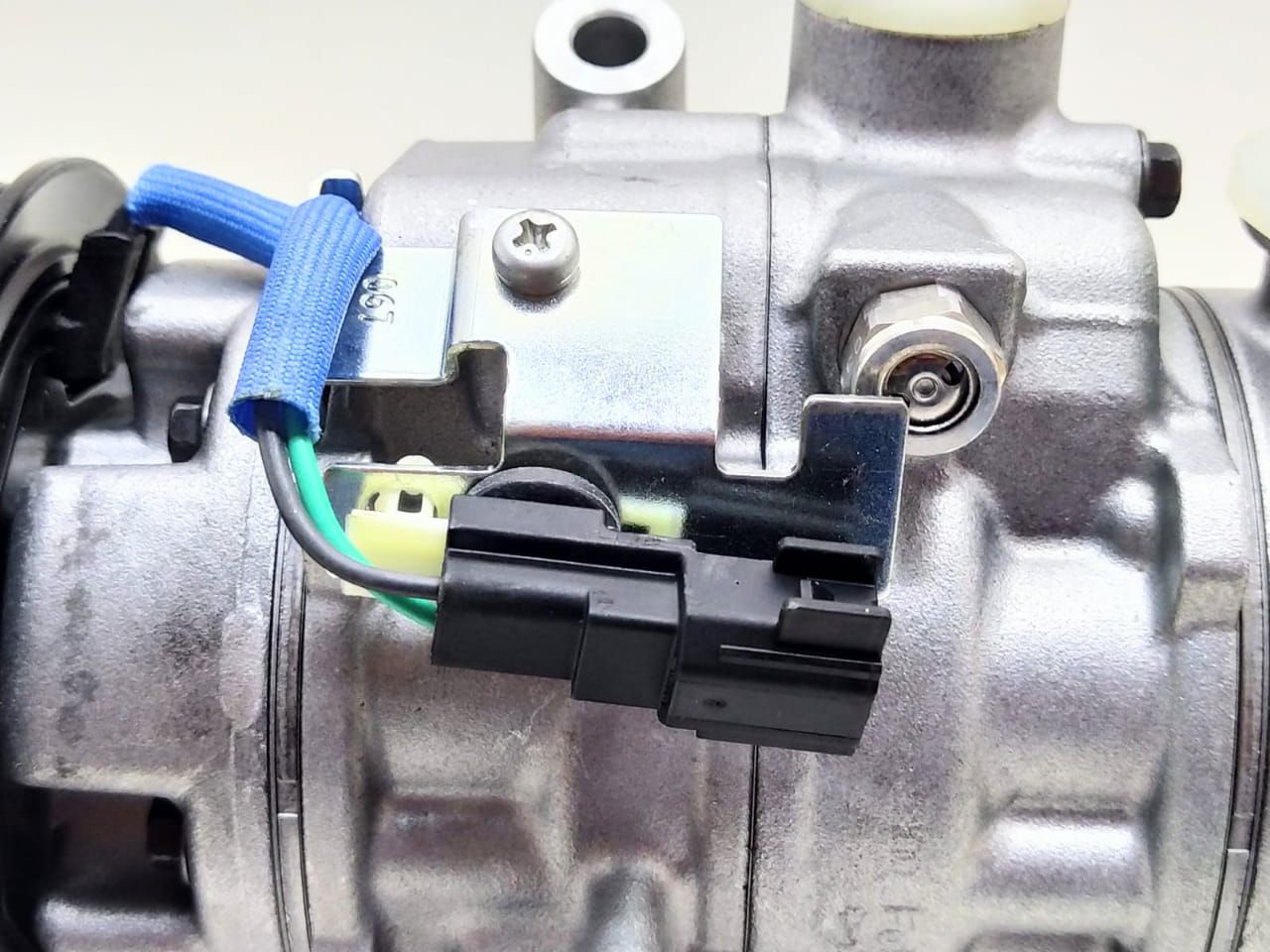 Compressor Ar Condicionado Ford Ka 1.5 3 Cilindro H6BH-19D629-CB ...