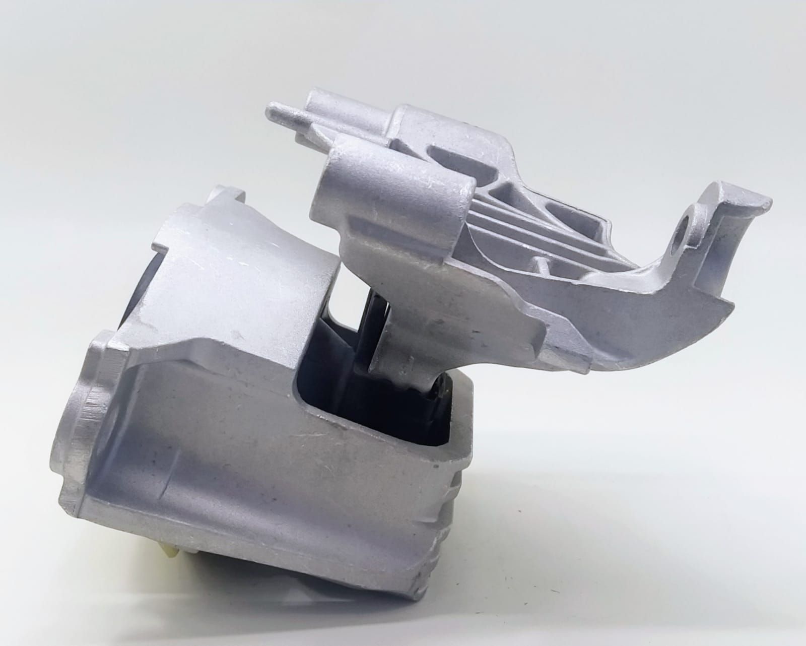 Coxim Motor Renault Fluence 2.0 16v Mr4 Ld - 112100039r - Swiss Auto ...