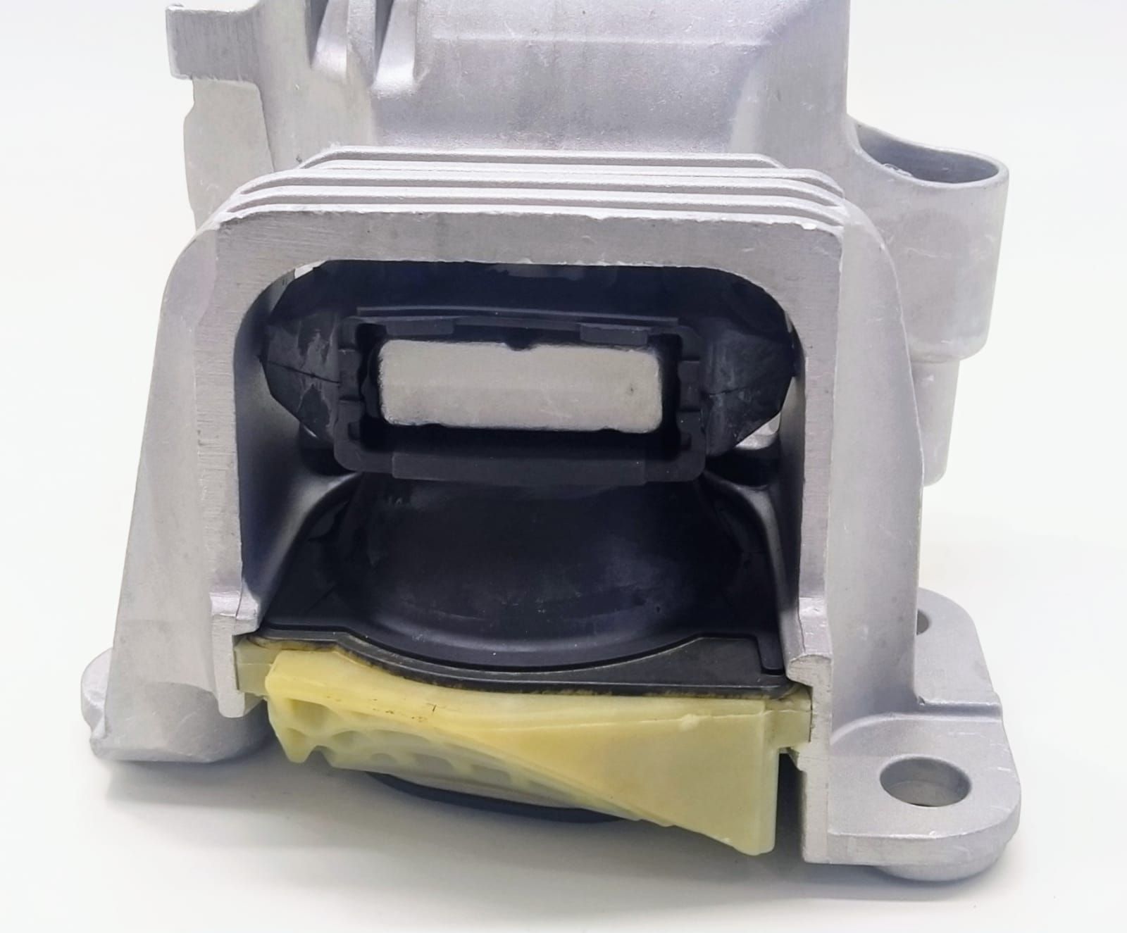 Coxim Motor Renault Fluence 2.0 16v Mr4 Ld - 112100039r - Swiss Auto ...